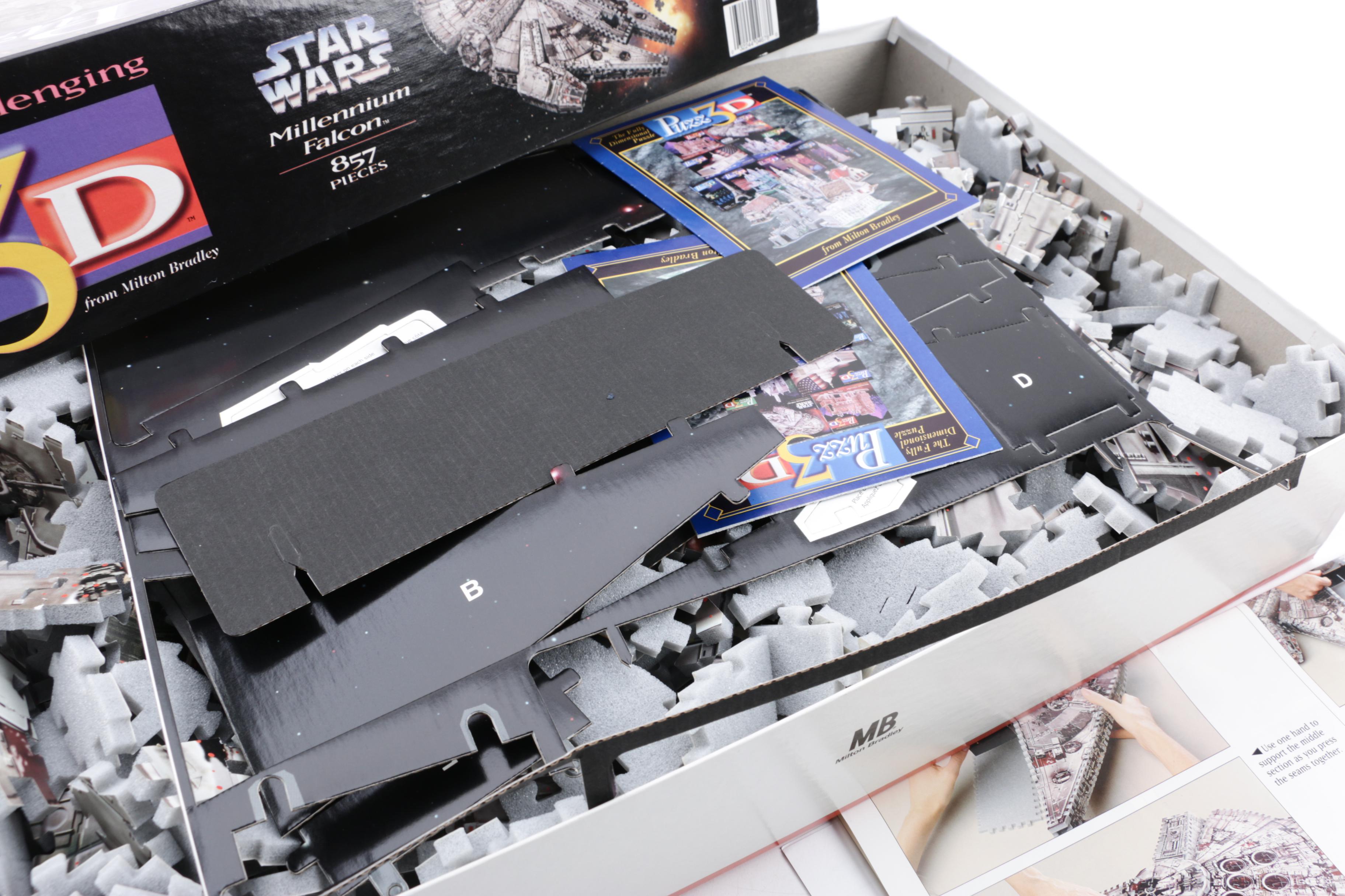 "Star Wars" Millennium Falcon 3D Puzzle | EBTH