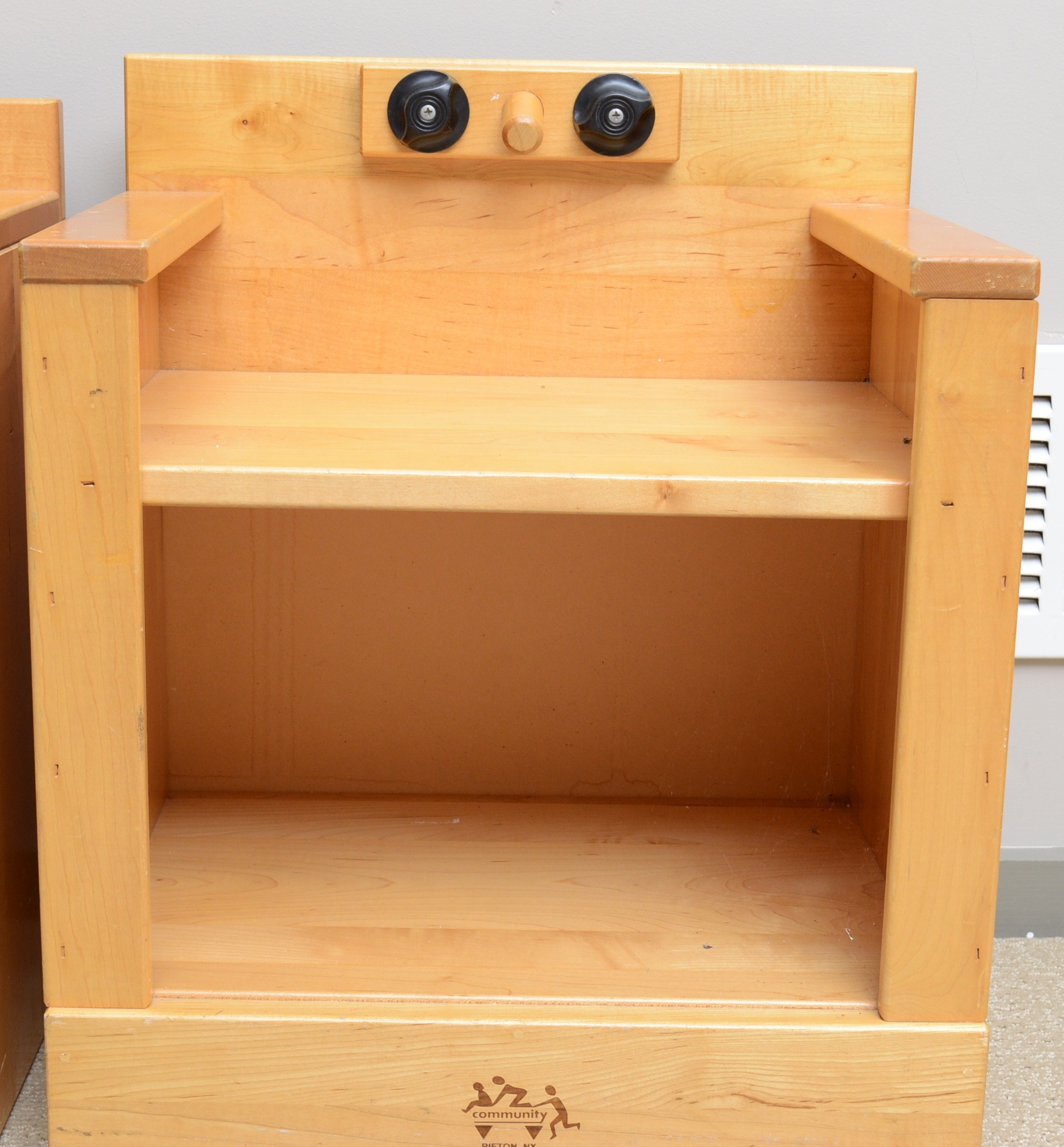 Vintage Community Three Piece Maple Kitchen Set | EBTH