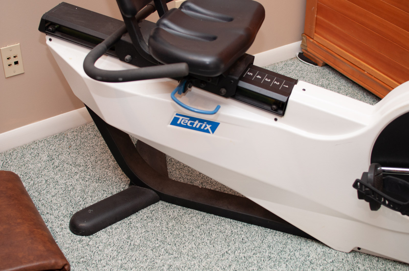 Tectrix BikeMax-R 3000 Recumbent Exercise Bike | EBTH