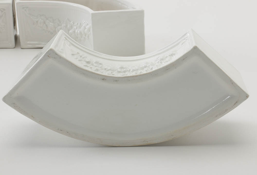 Neoclassical Style Ceramic Surtout de Table Centerpiece | EBTH