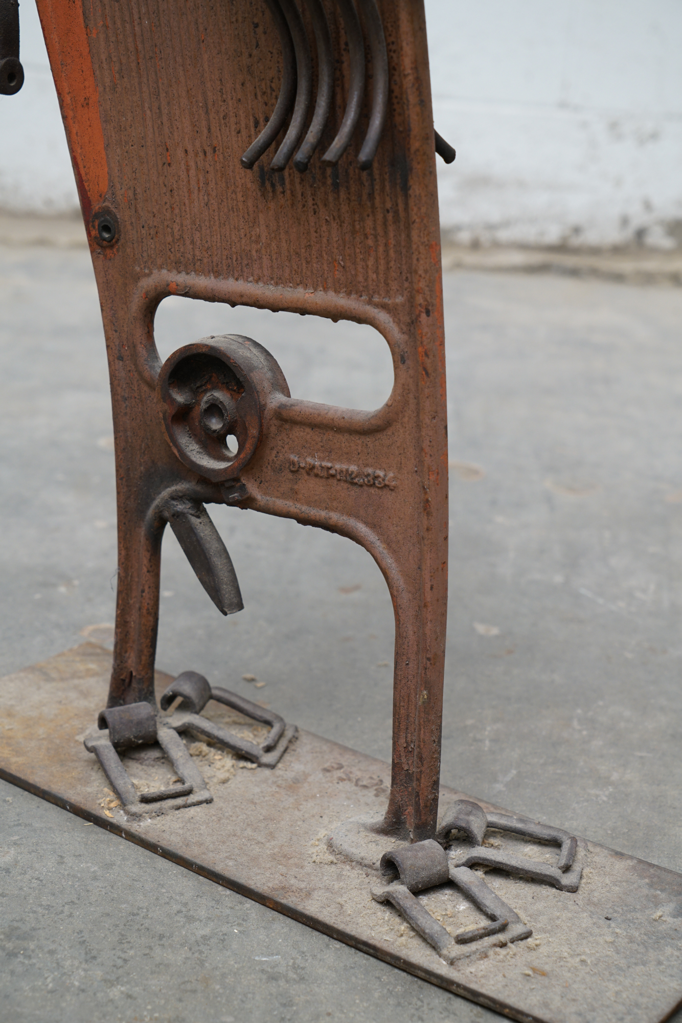 Bill Heise Welded Metal Cow Sculpture | EBTH