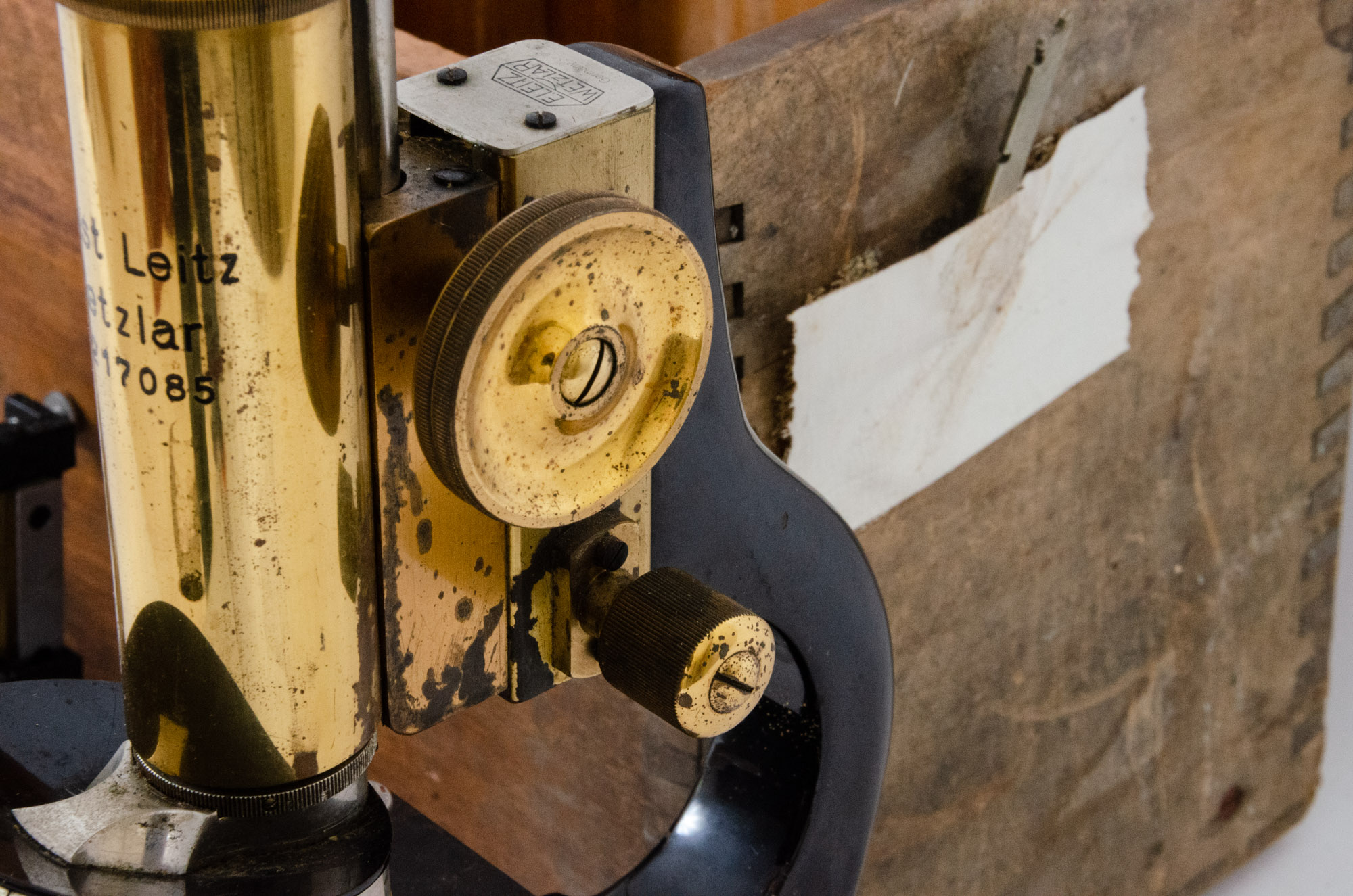 1922 Ernst Leitz Wetzlar Brass Microscope with Original Case and ...