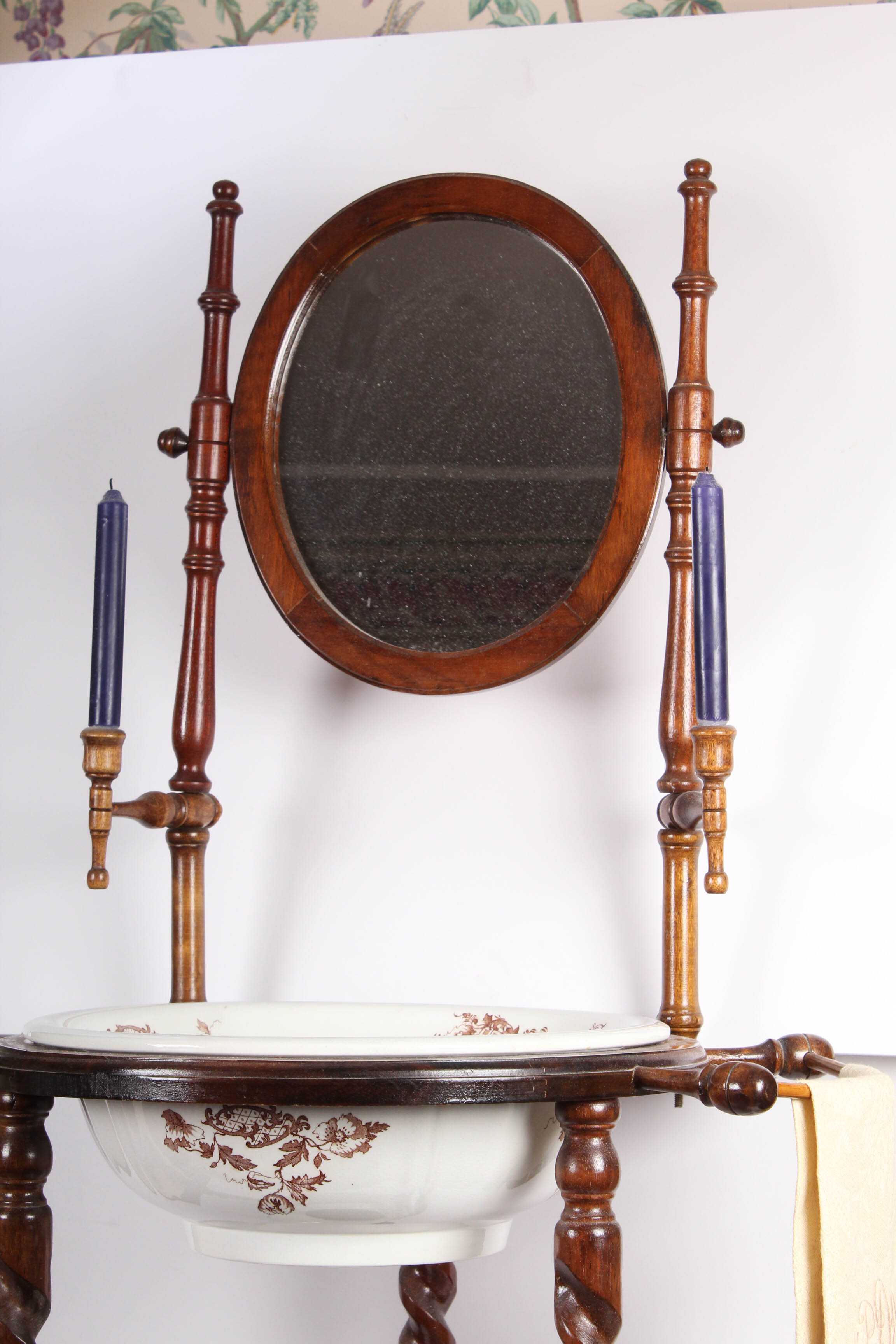 Antique Wooden Wash Basin Stand | EBTH