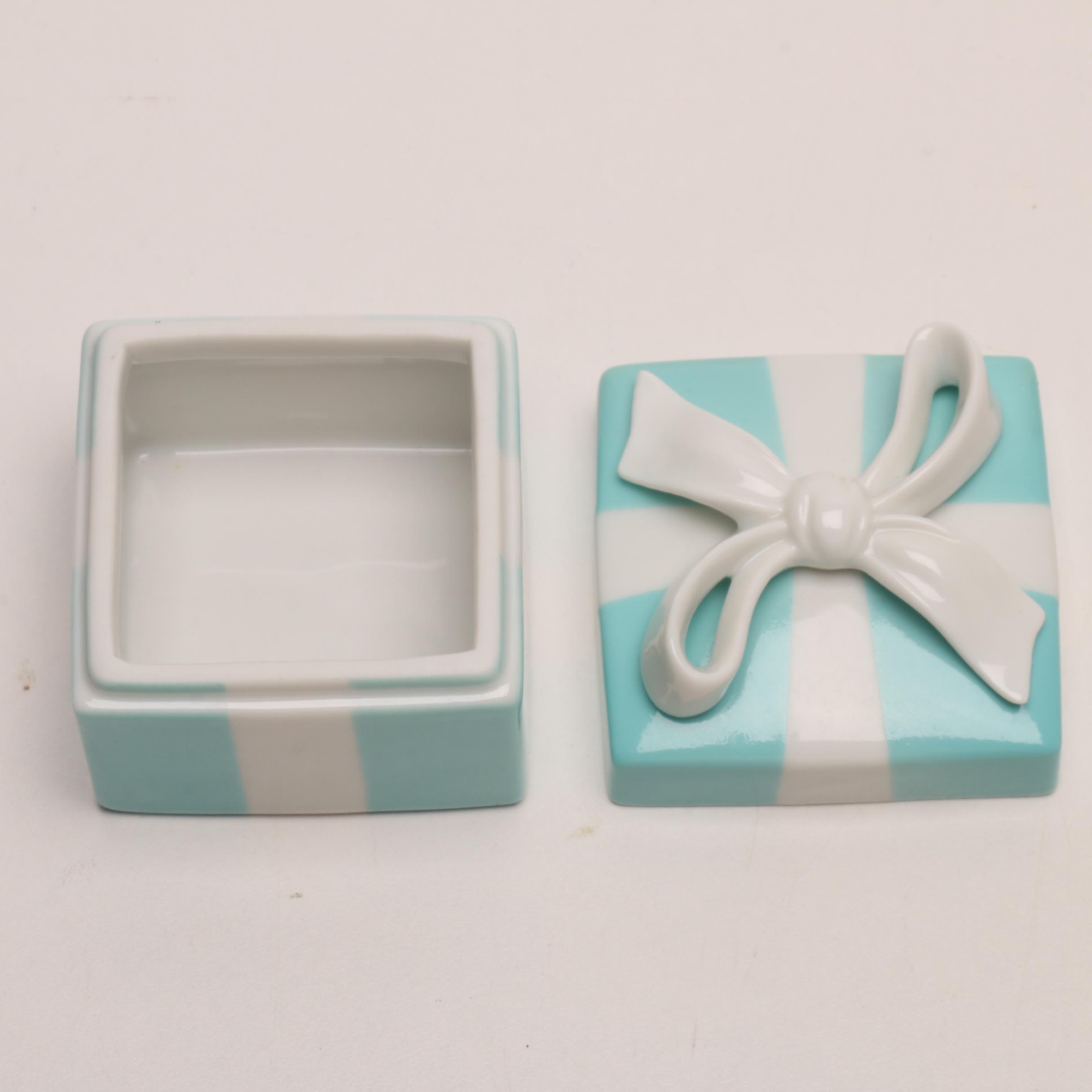 Tiffany & Co. Porcelain Blue Trinket Box | EBTH