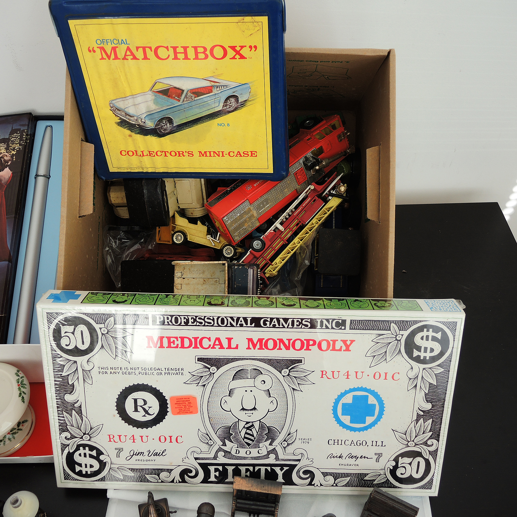 Durham Miniatures, Medical Monopoly, Reagan Paper Dolls, Piqua Cast ...