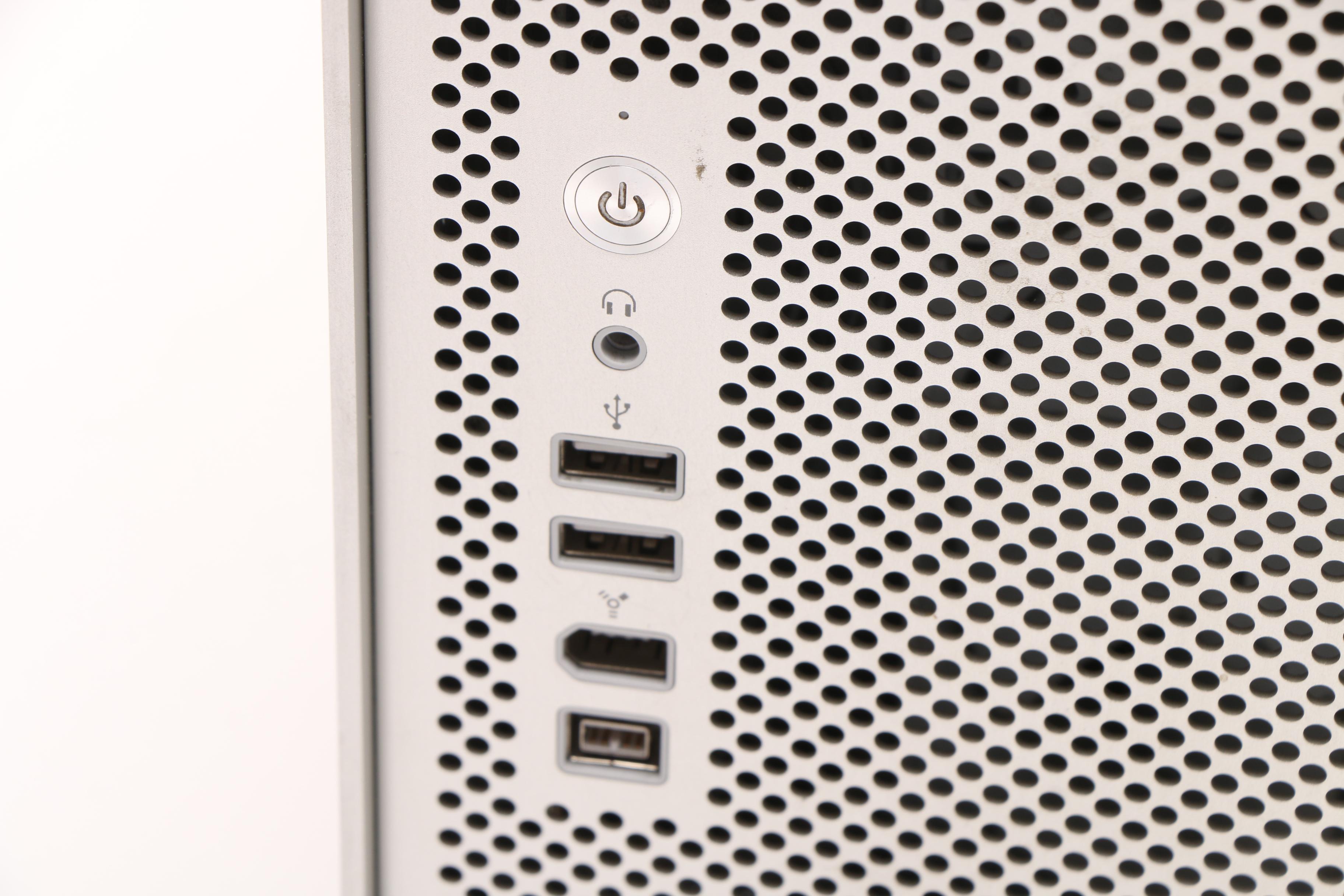 Mac Pro Desktop Tower | EBTH