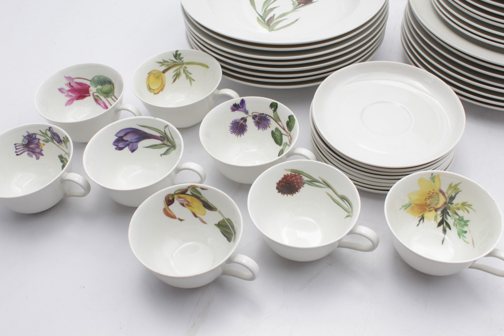 Rosenthal "Helena" Hand-Painted Botanical Dinnerware | EBTH