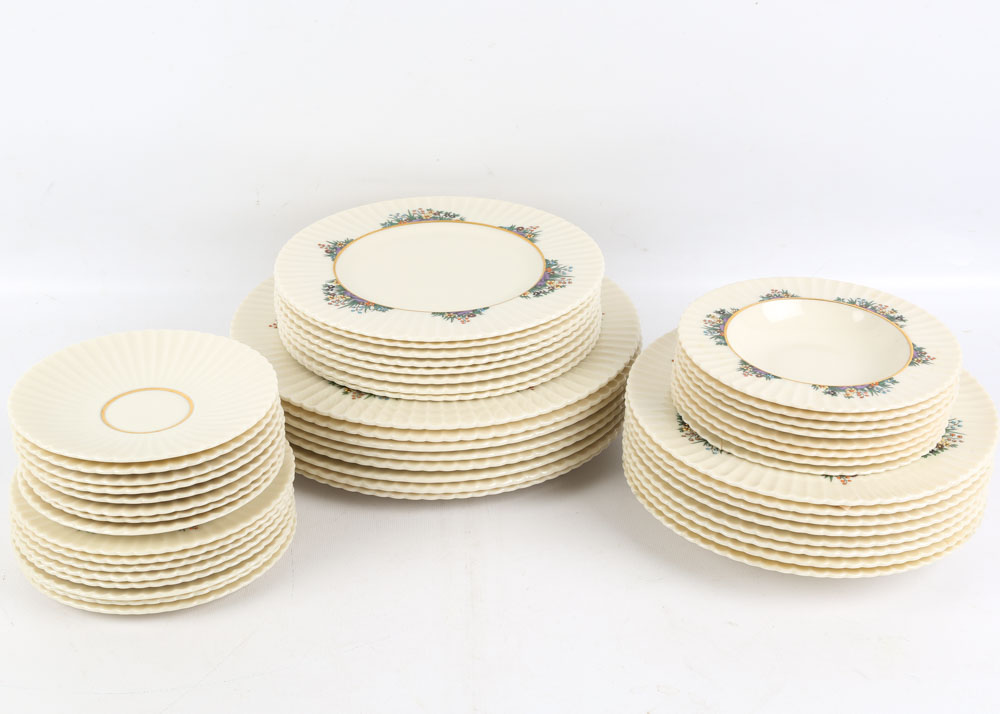 Lenox "Rutledge" Porcelain Dinnerware | EBTH
