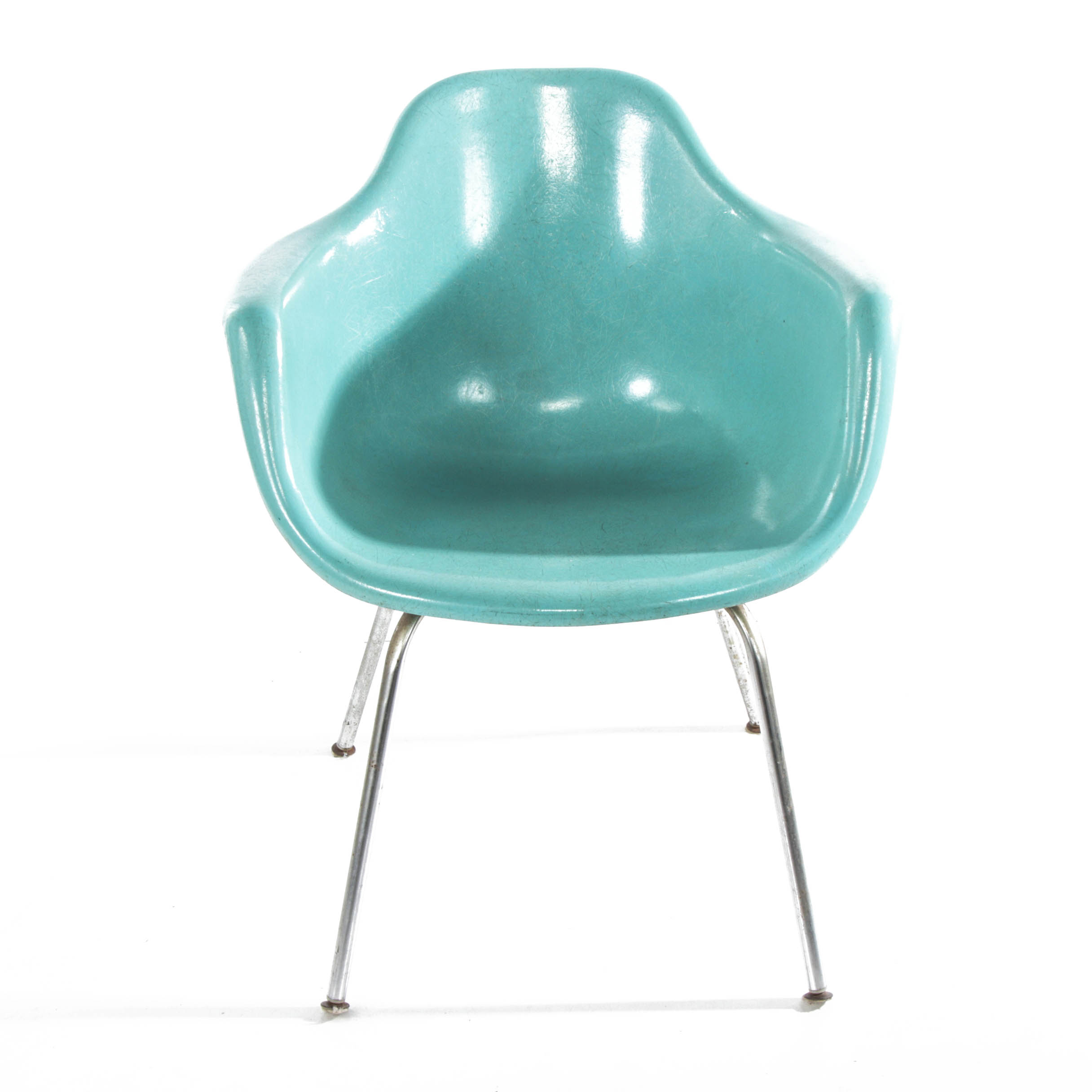Eames Style Fiberglass Shell Chair, Mid-20th Century | EBTH