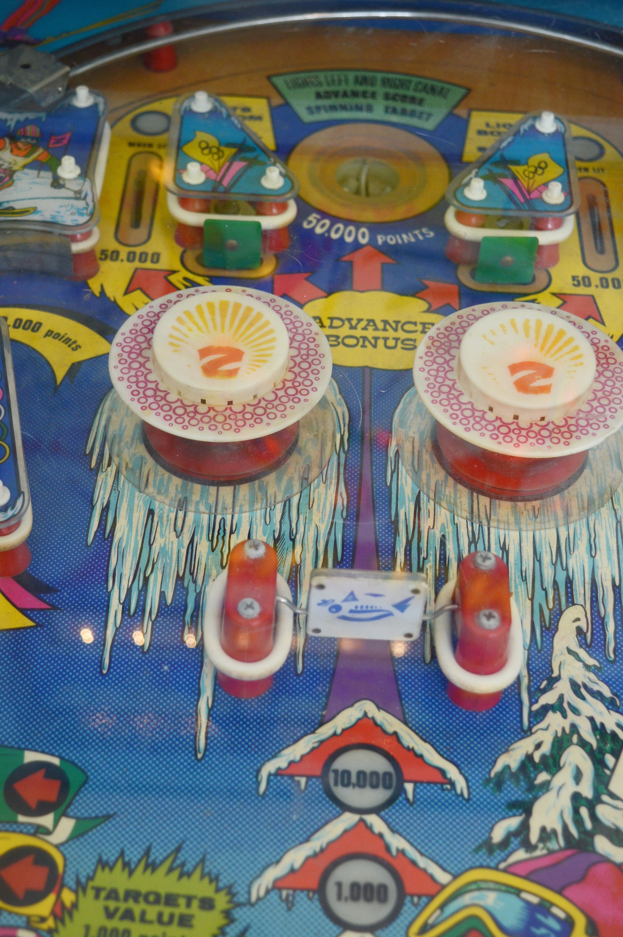 Zaccaria Vintage "Ski Jump" Pinball Machine | EBTH
