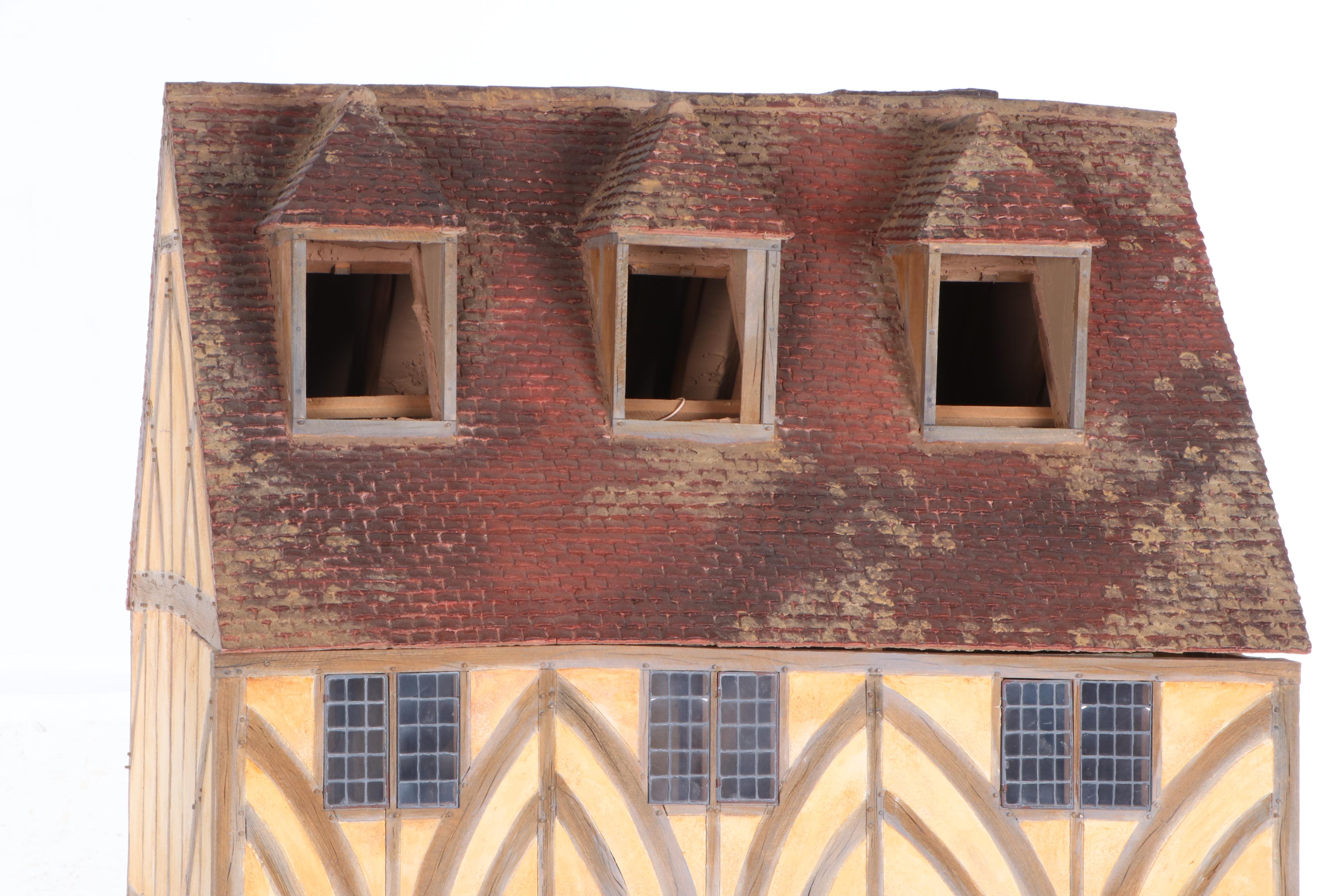 Peter Mattinson Goodramsgate House Electrified Tudor Dollhouse | EBTH