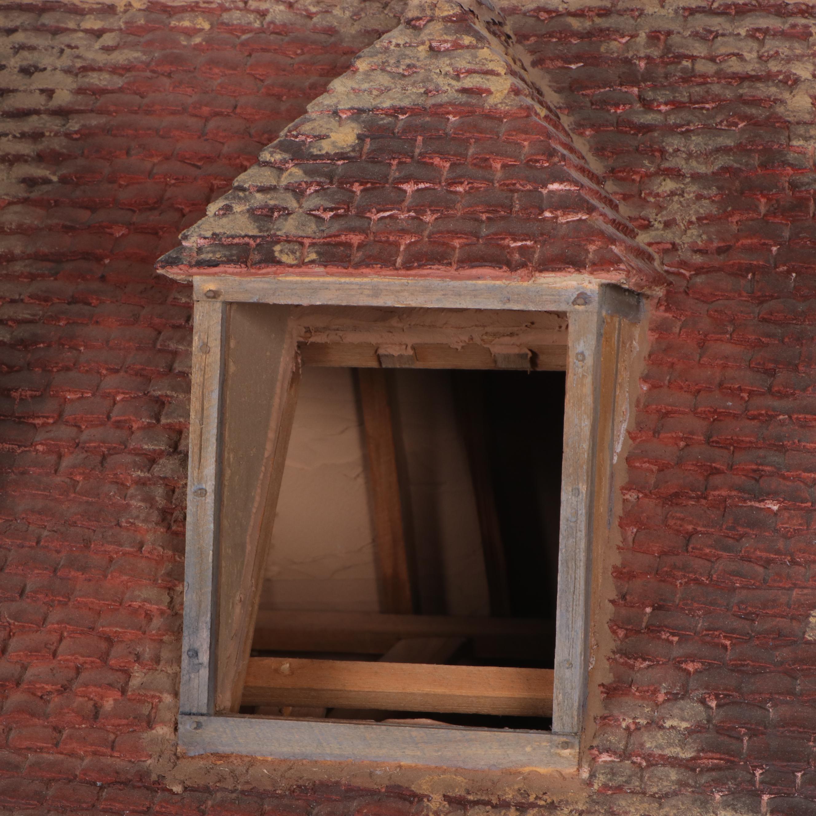 Peter Mattinson Goodramsgate House Electrified Tudor Dollhouse | EBTH