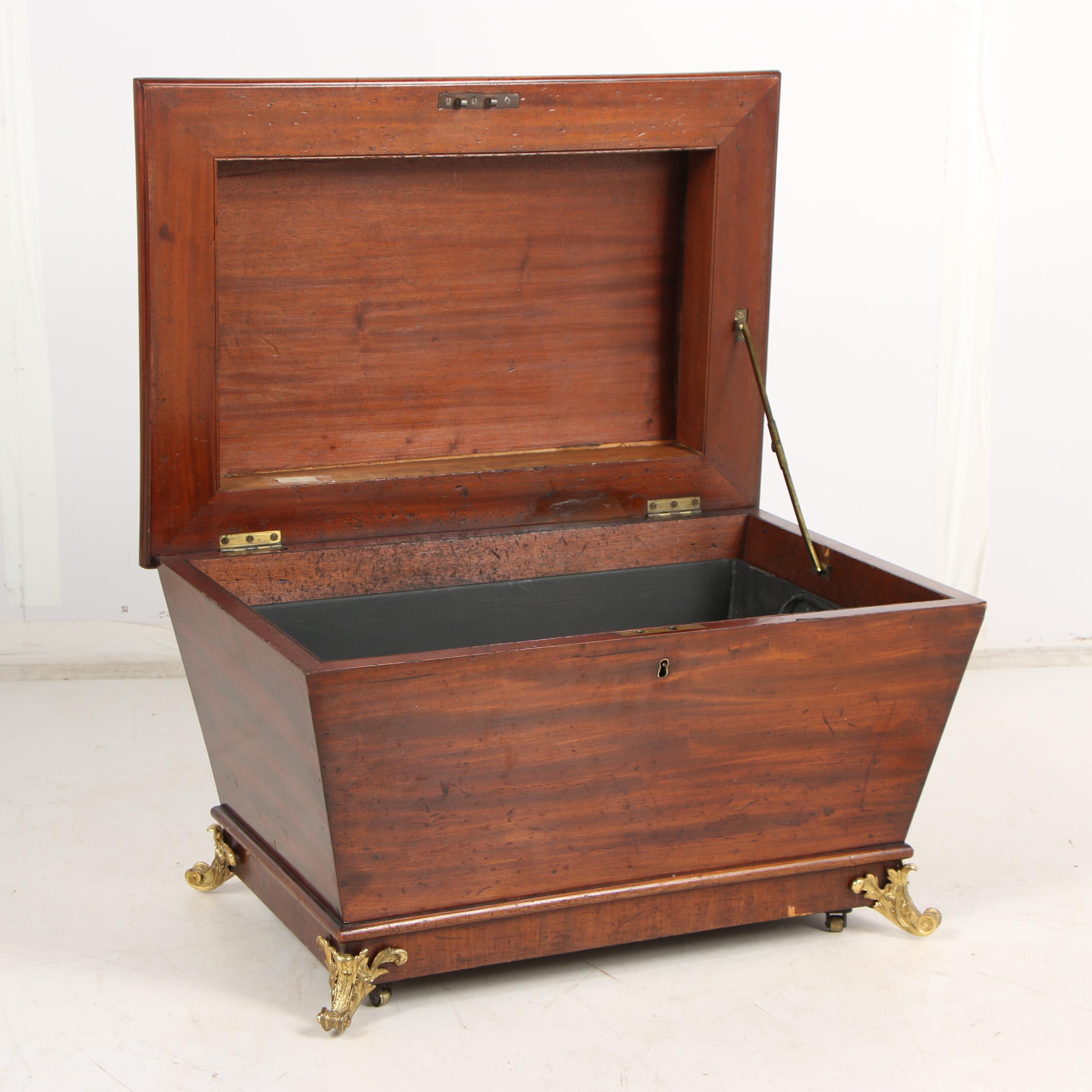 Mahogany Wine Cellarette, Mid/Late 19th Century | EBTH