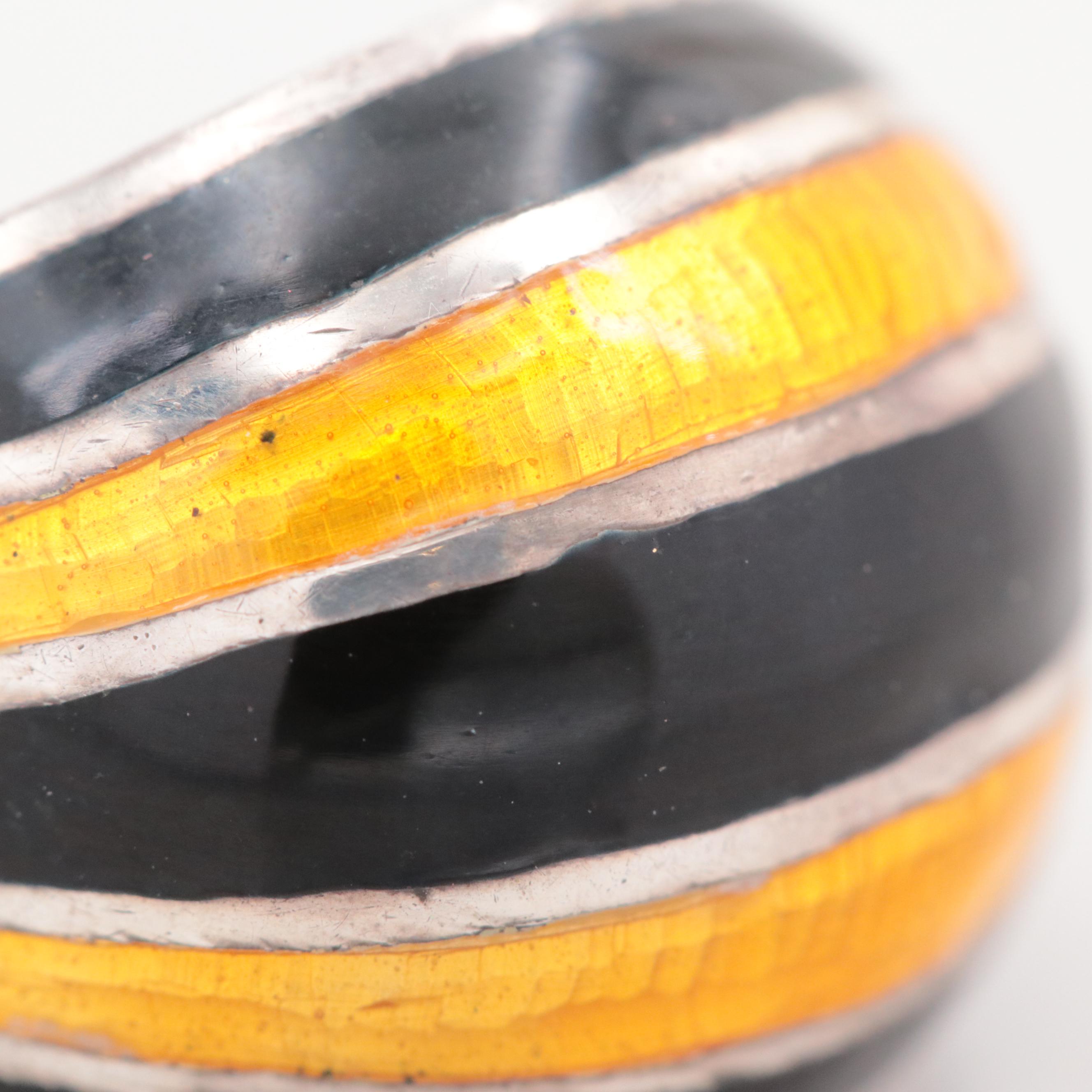 Sterling Silver Champlevé Enamel Bombé Ring | EBTH