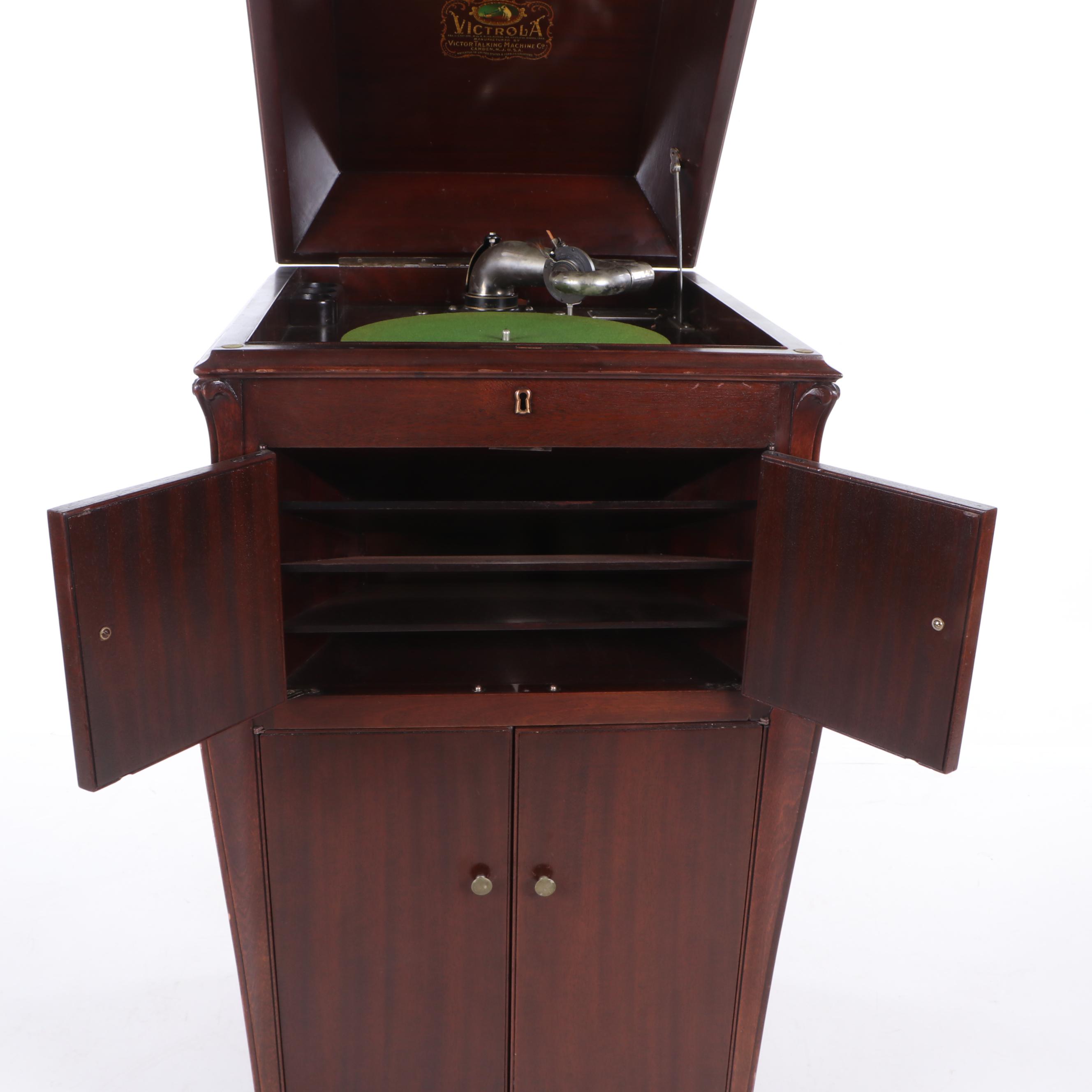Victor Victrola Record Player in Mahogany Case, Early 20th Century | EBTH