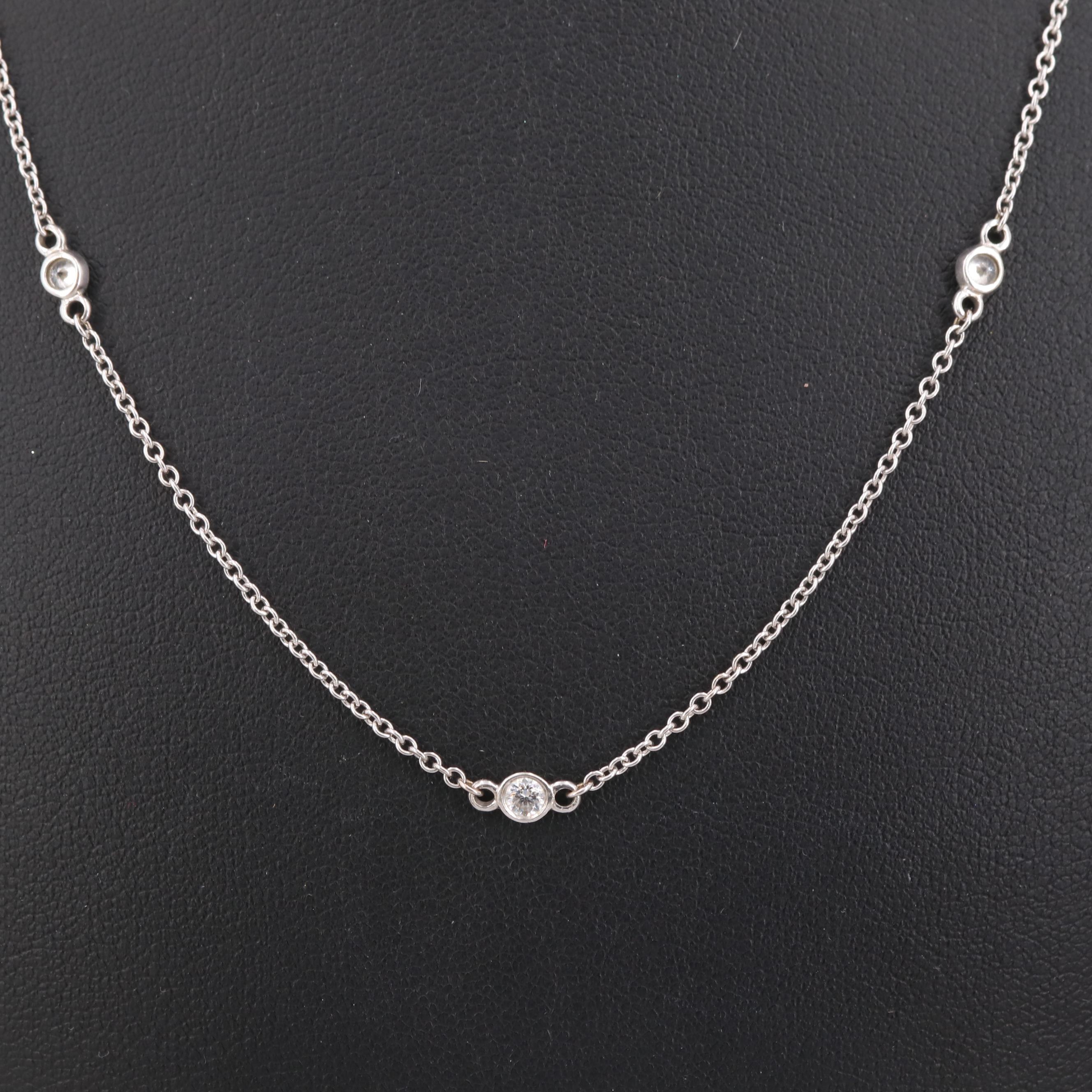 18K White Gold Diamond Station Necklace | EBTH