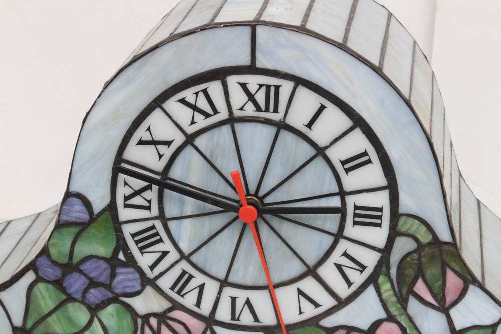 Stained Glass Mantel Clock And Lamp Ebth