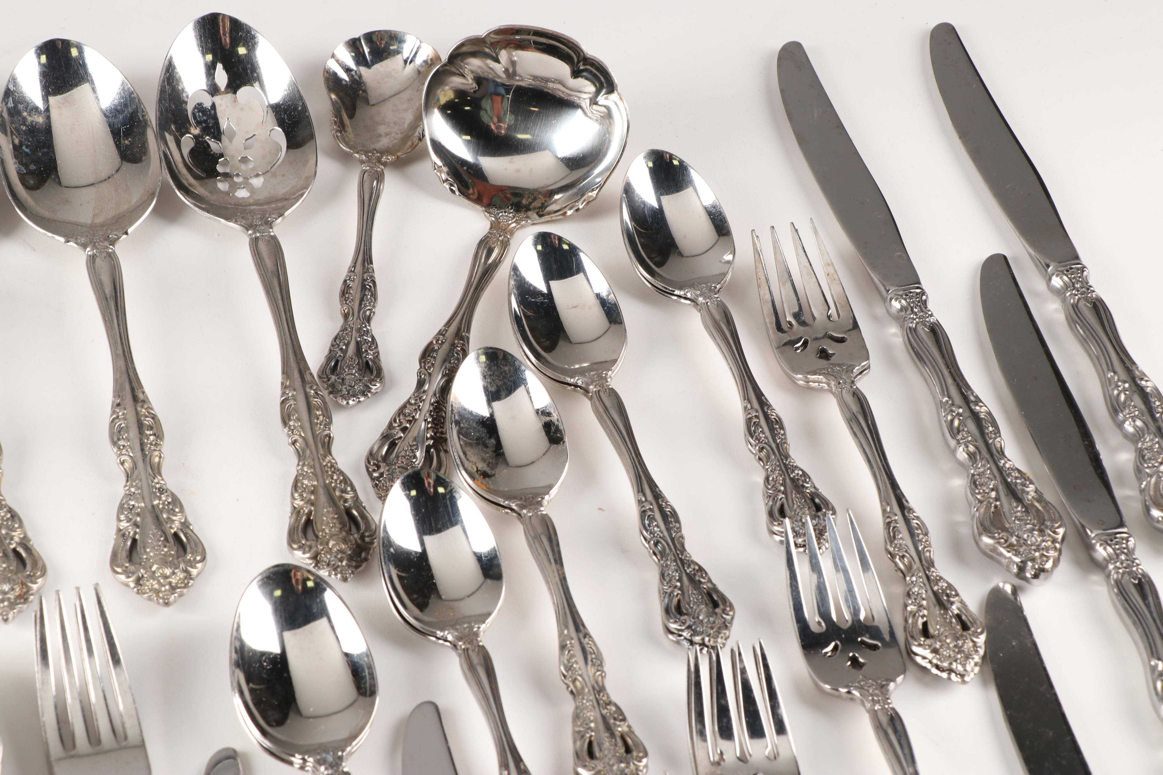 Oneida Stainless "Michelangelo" Flatware | EBTH