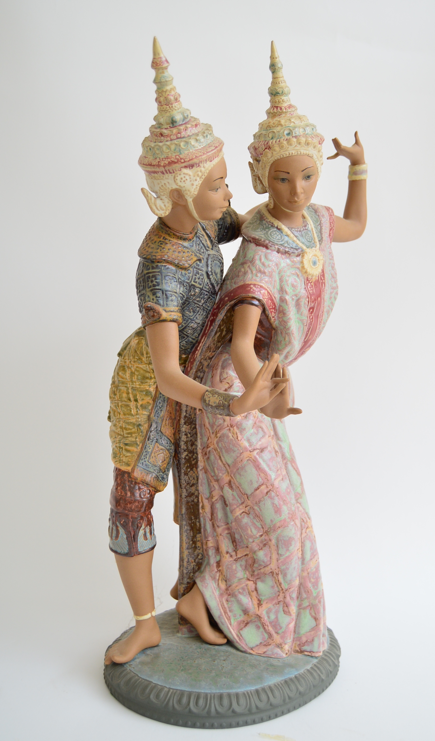 Thai Dancers Figurine | EBTH