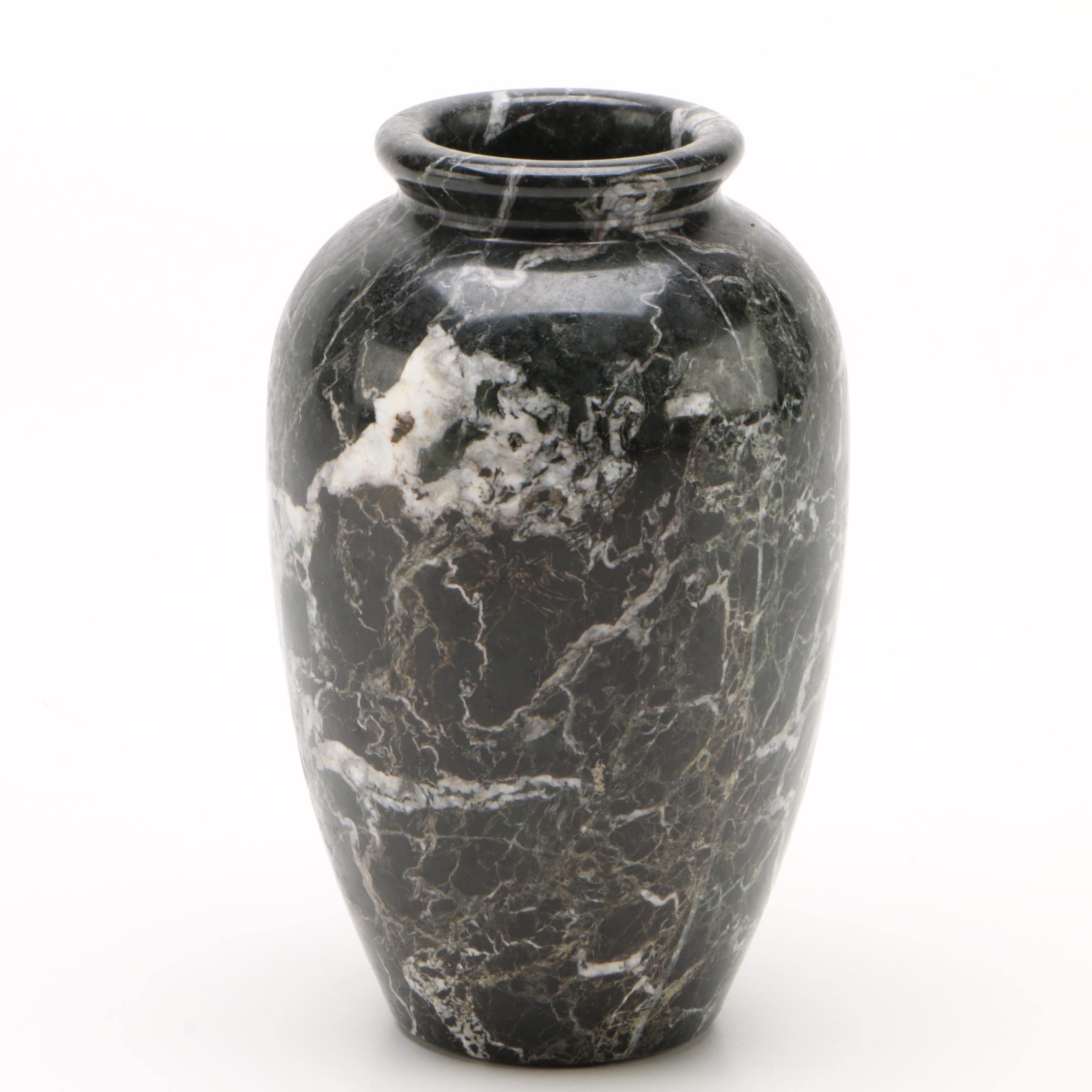 Pakistani Black Marble Vase | EBTH