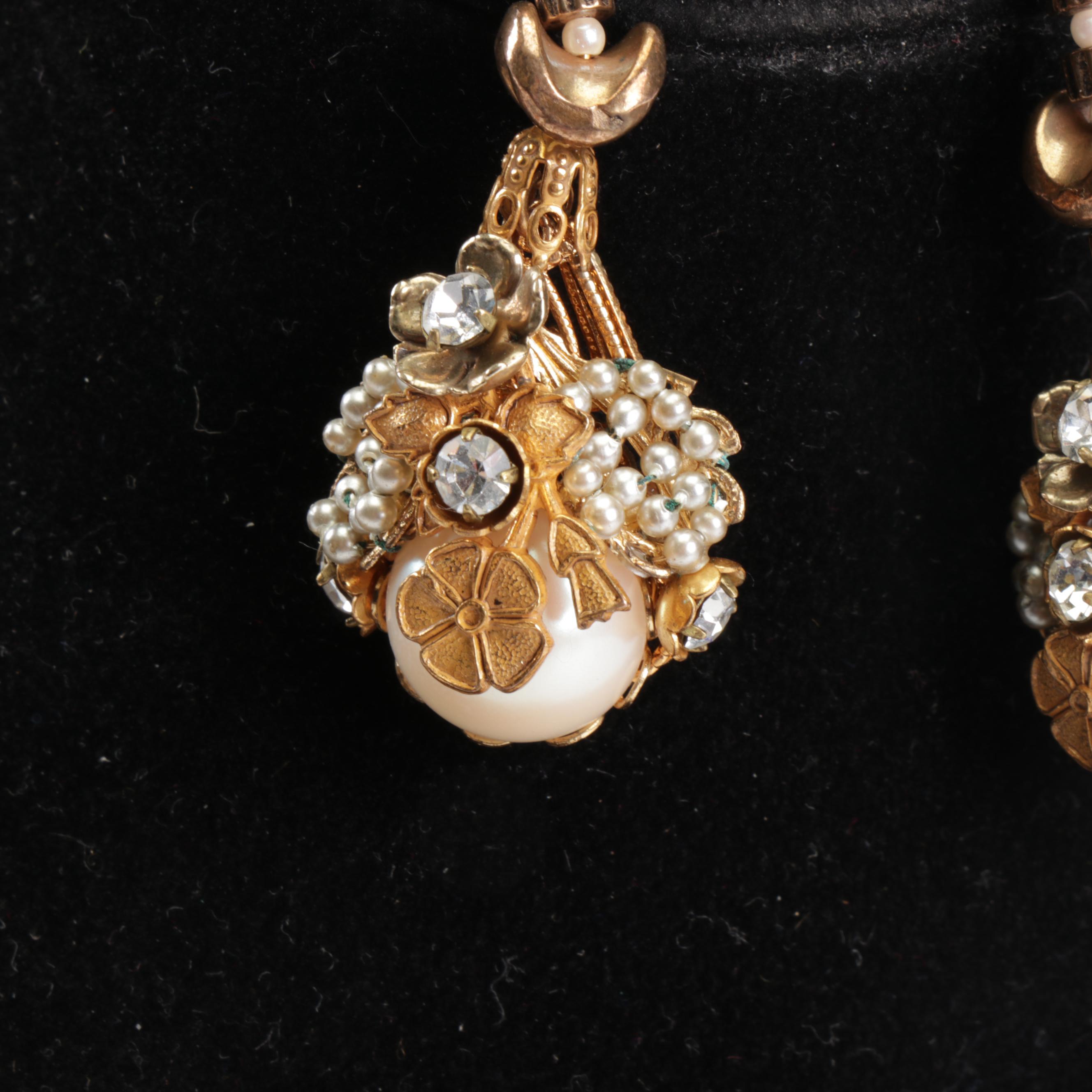 Early to Mid 20th Century Miriam Haskell Costume Jewelry Set | EBTH