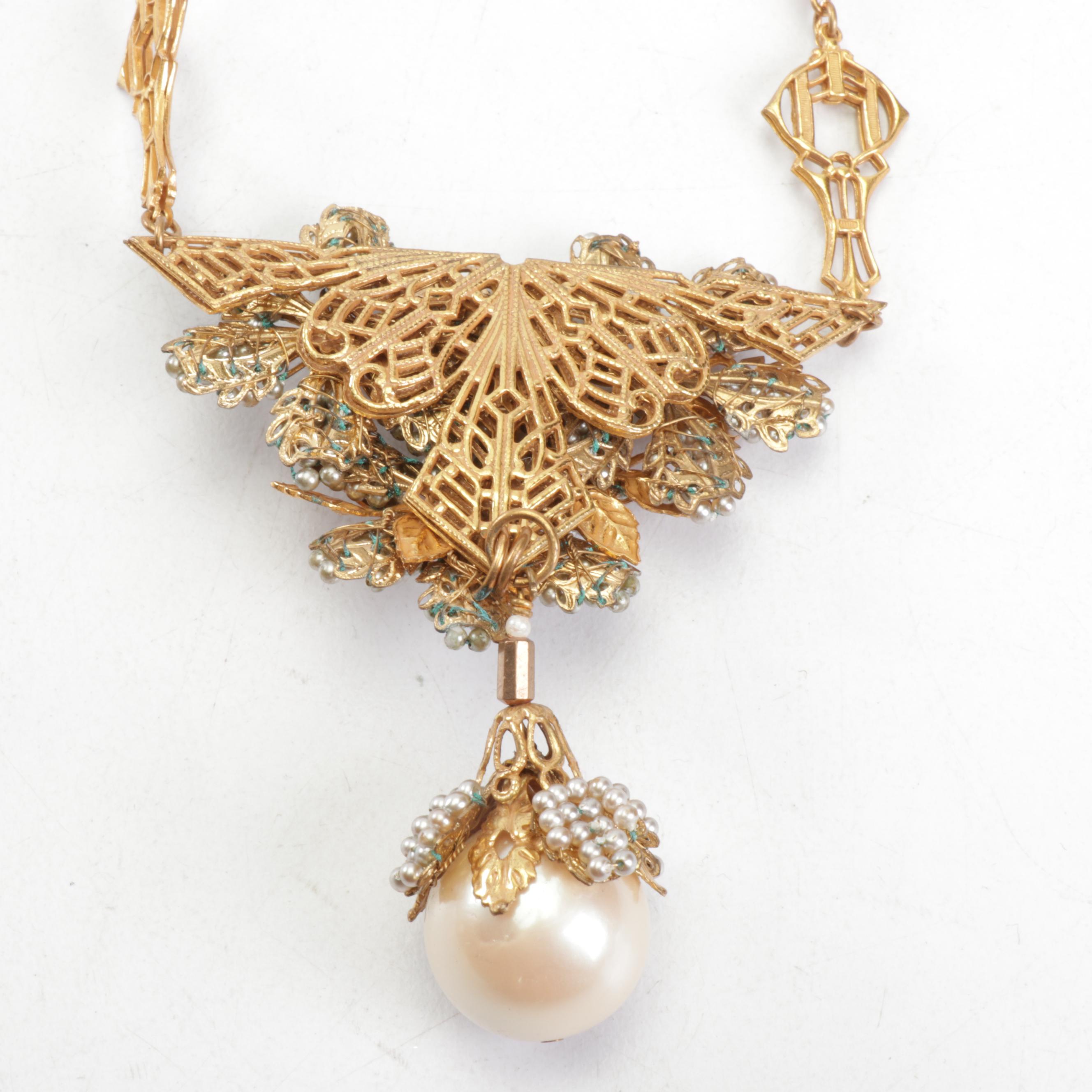 Early to Mid 20th Century Miriam Haskell Costume Jewelry Set | EBTH