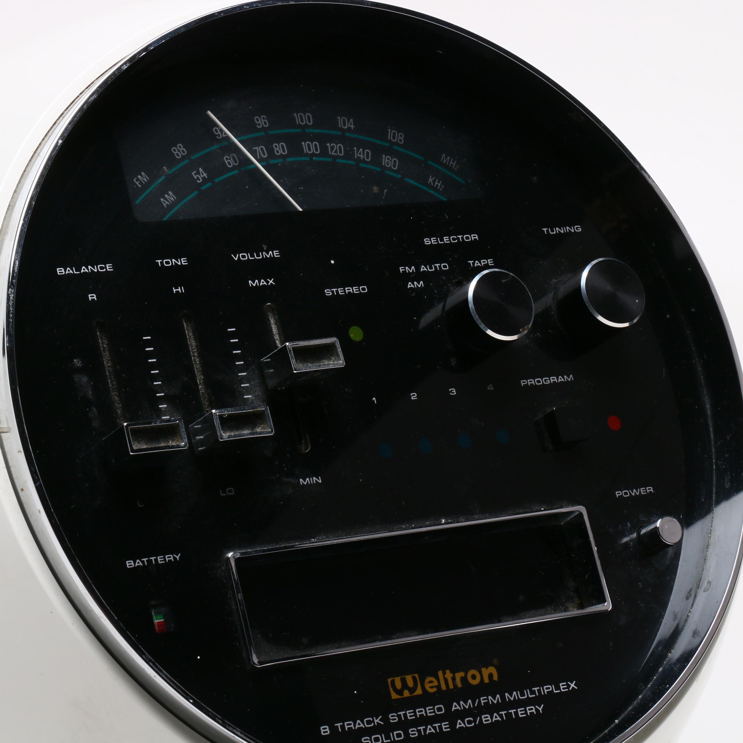 Weltron 2001 Space Ball 8 Track Player with AM/FM Radio, 1970s | EBTH