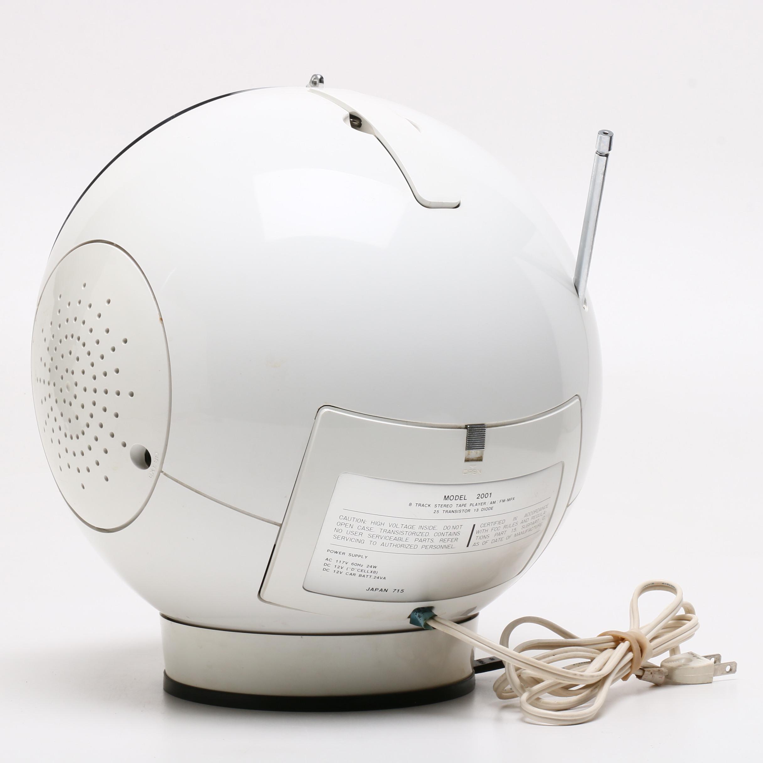 Weltron 2001 Space Ball 8 Track Player with AM/FM Radio, 1970s | EBTH