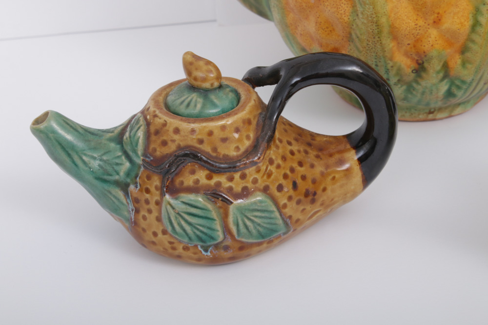 East Asian Figural Ceramic Teapots | EBTH