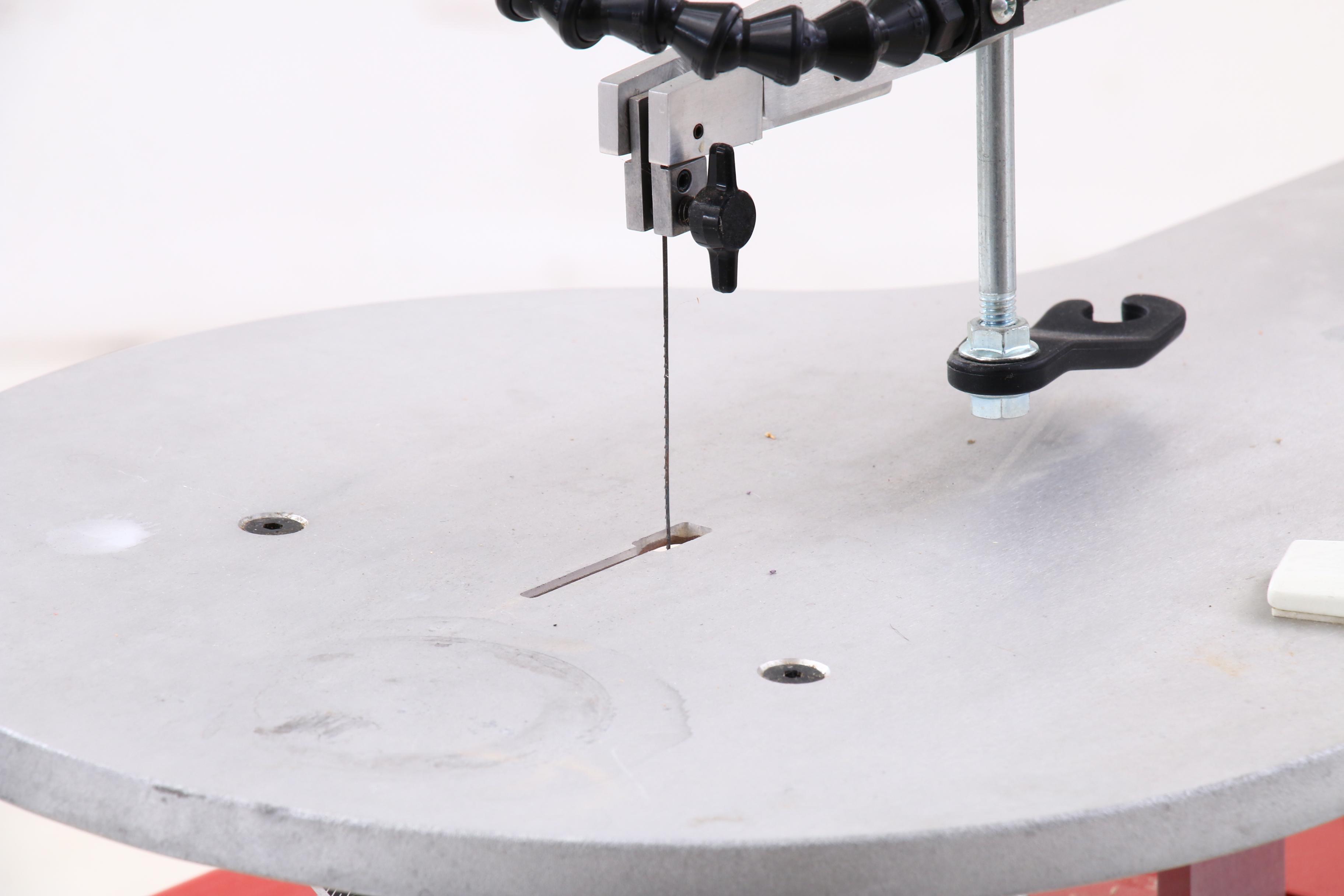 Hawk Precision Scroll Saw Dura-Torque 226VS | EBTH