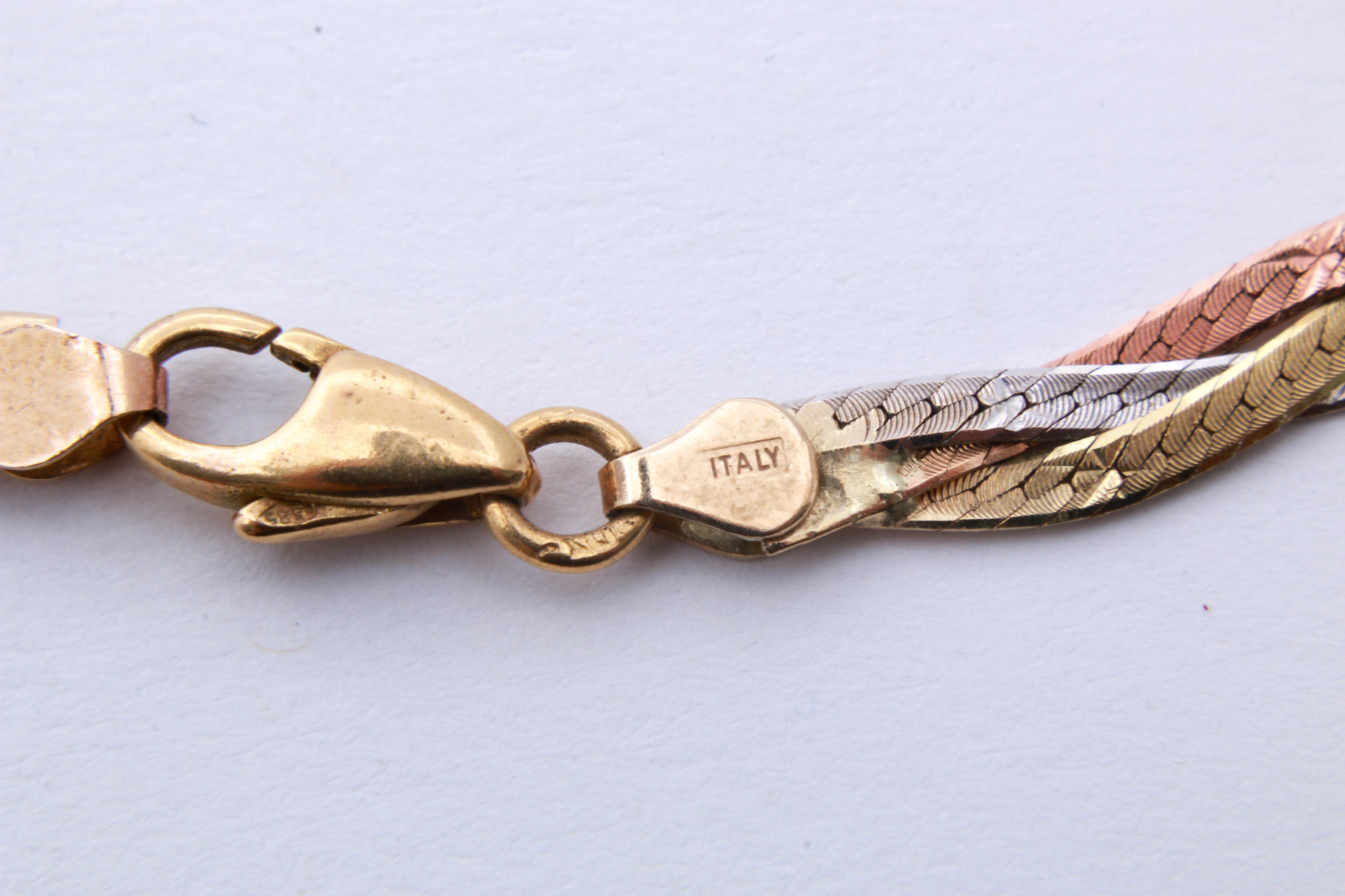 14K Tri-Color Gold Braided Herringbone Necklace | EBTH