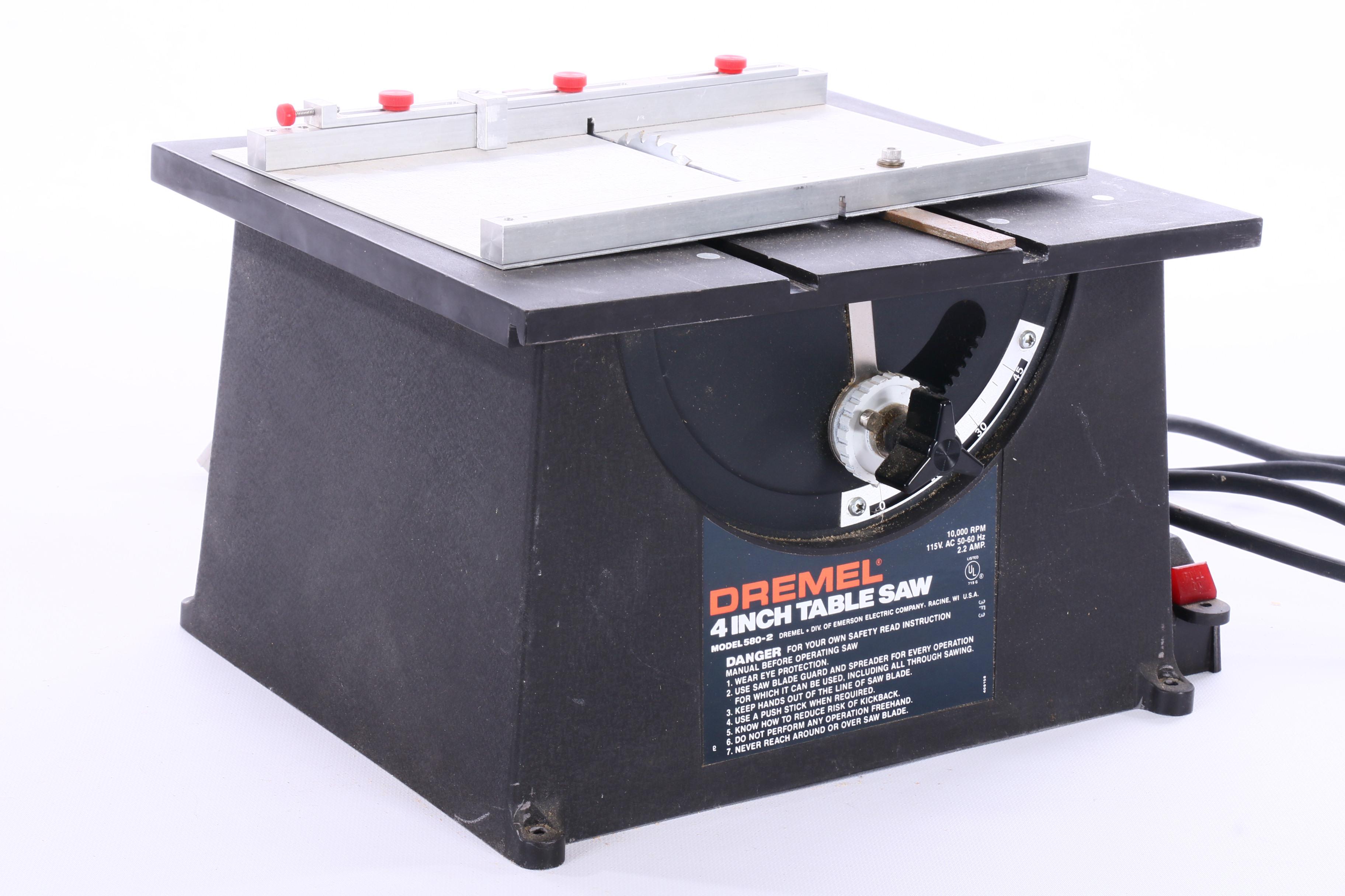 Dremel Moto-Lathe 700-1 Table 15" Scroll Saw with Sander Attachments | EBTH