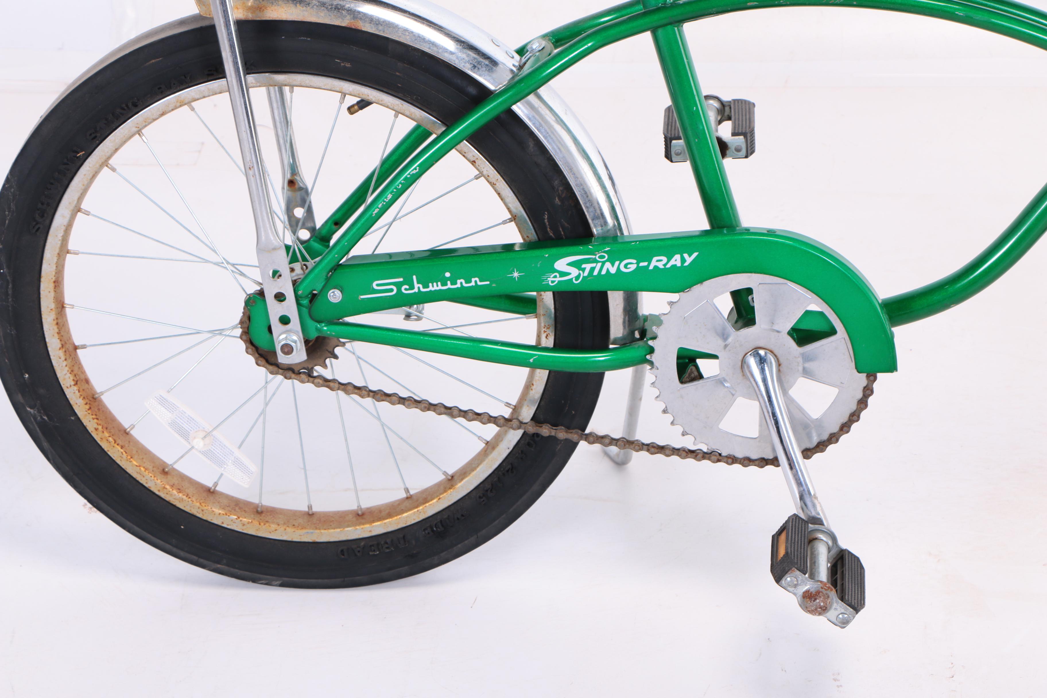 2007 Reproduction Green Schwinn "Sting-Ray" Bicycle | EBTH