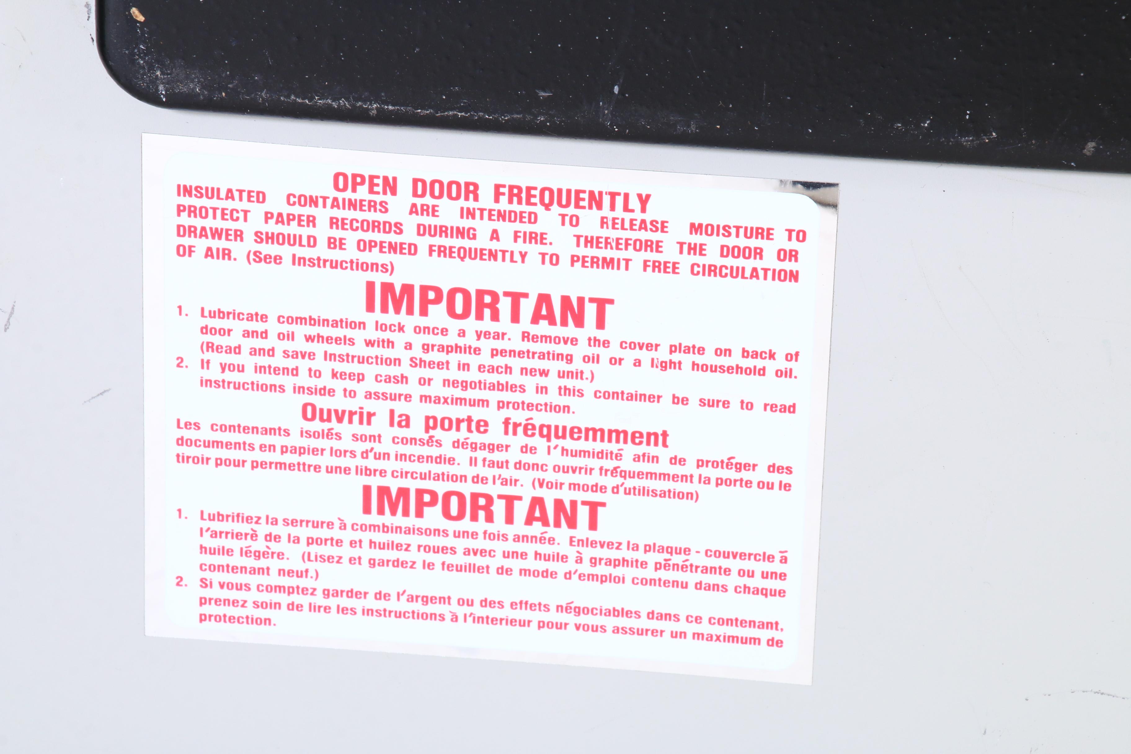 Vintage Sentry 1400 Safe | EBTH