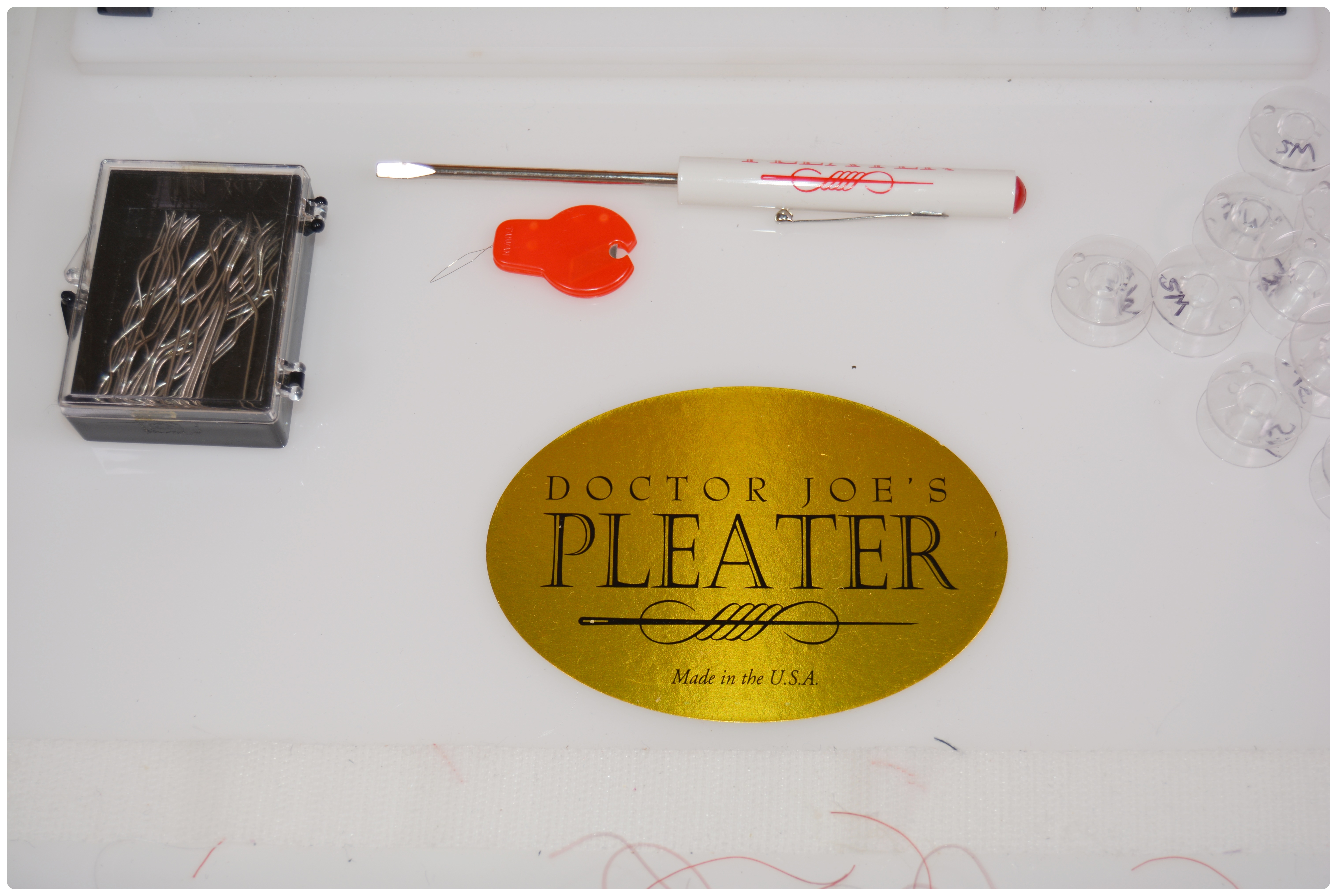 Dr. Joe's Smocking Pleater Machine | EBTH