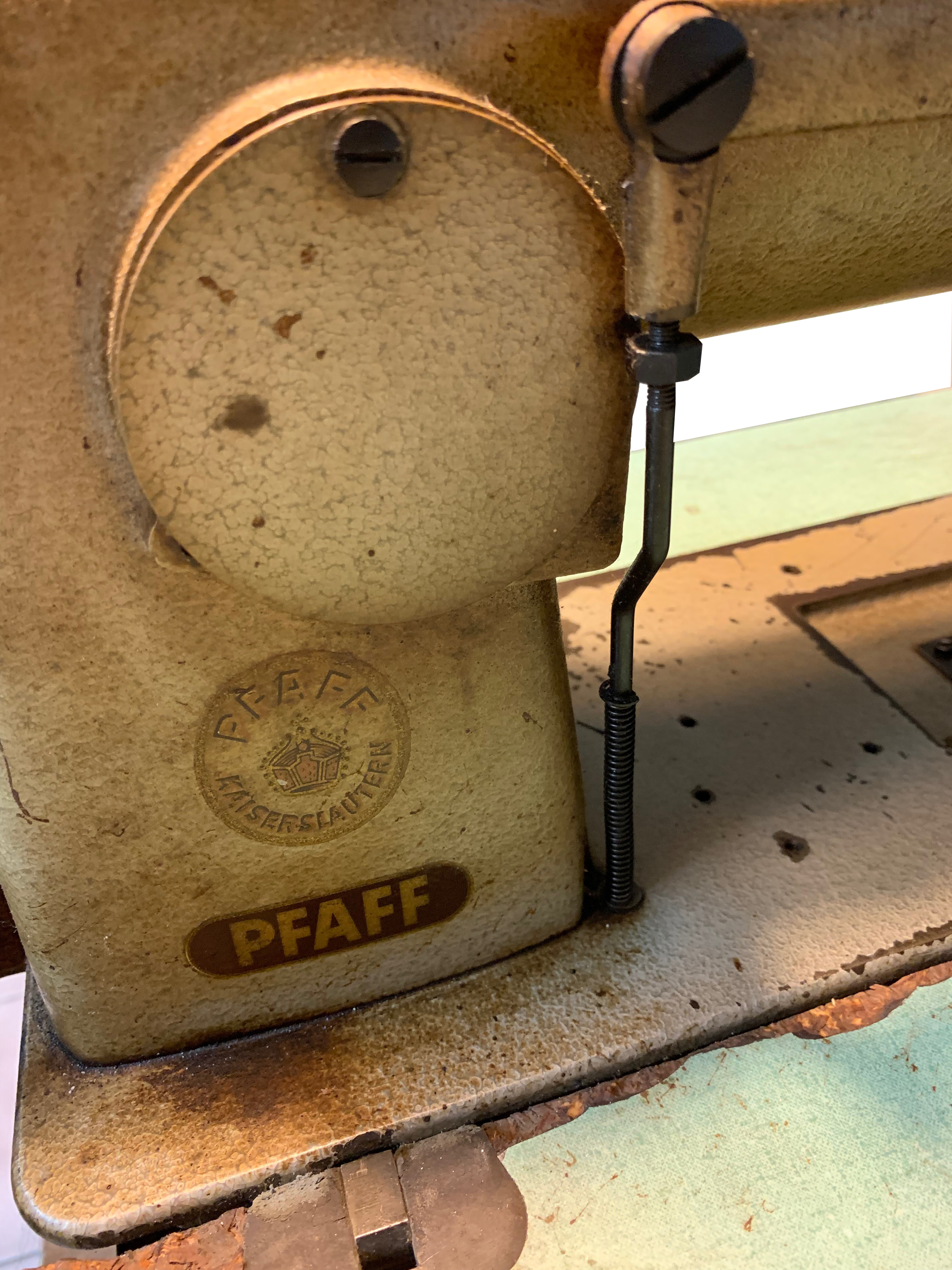 Pfaff Industrial Clutch Motor Sewing Machine | EBTH