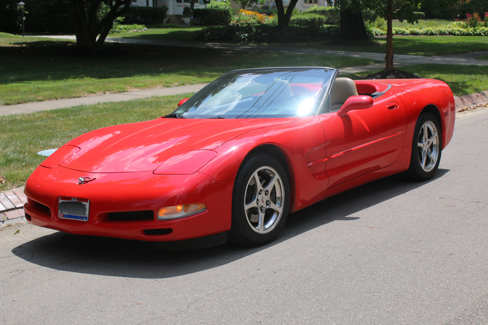 2004 Chevrolet Corvette Convertible in Magnetic Red Metallic | EBTH