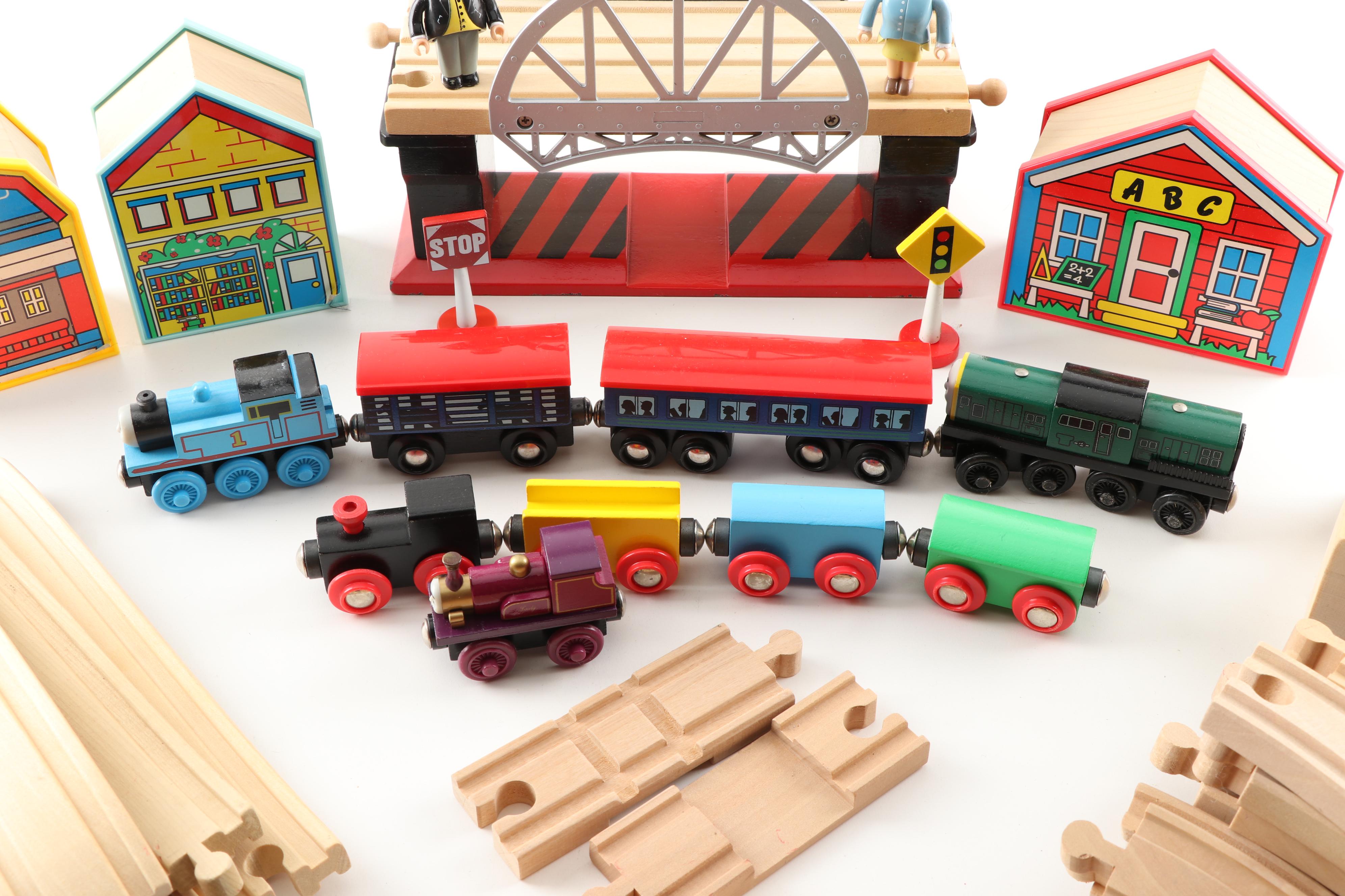 Battat Wooden Train Set | EBTH