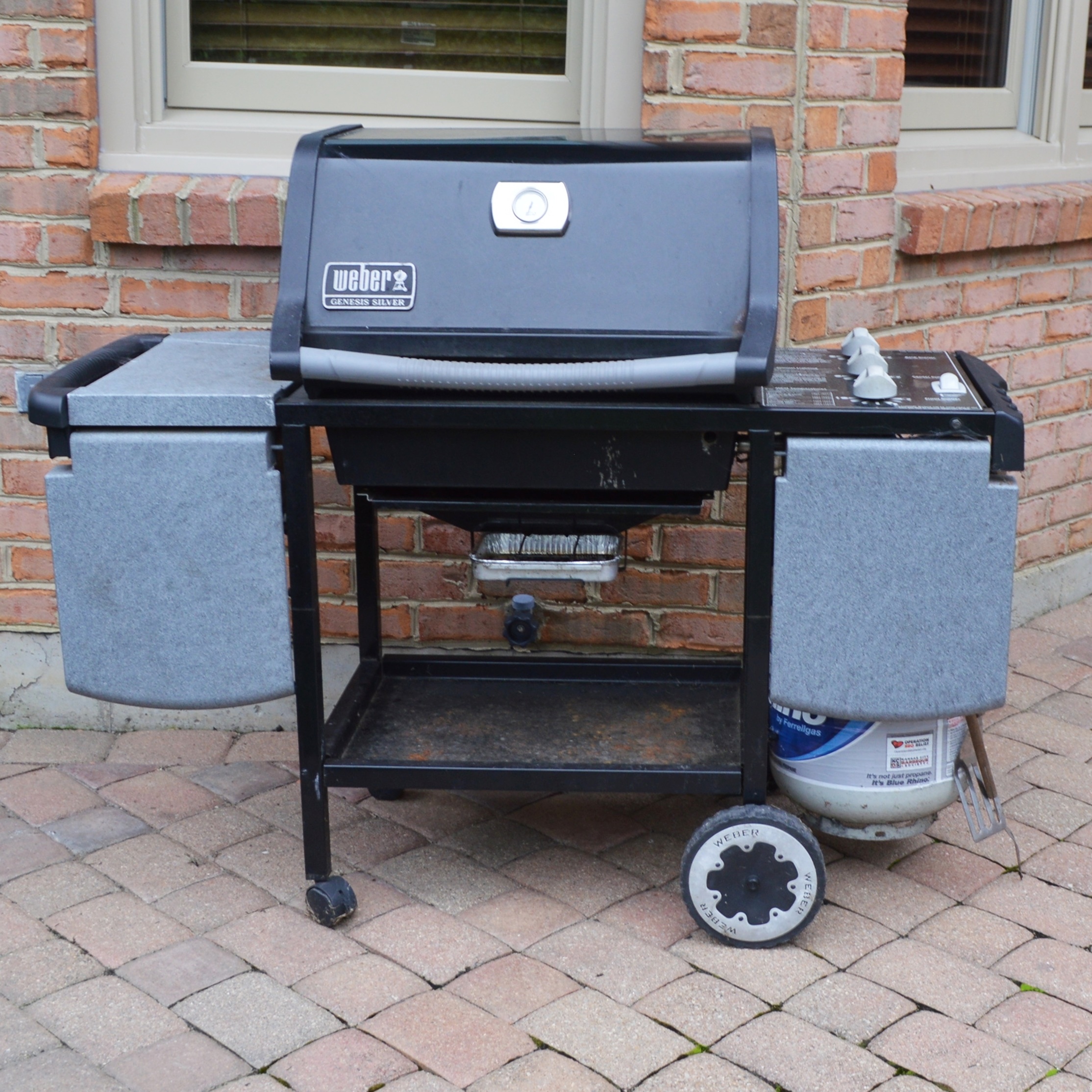Weber Genesis-Silver Gas Patio Grill | EBTH
