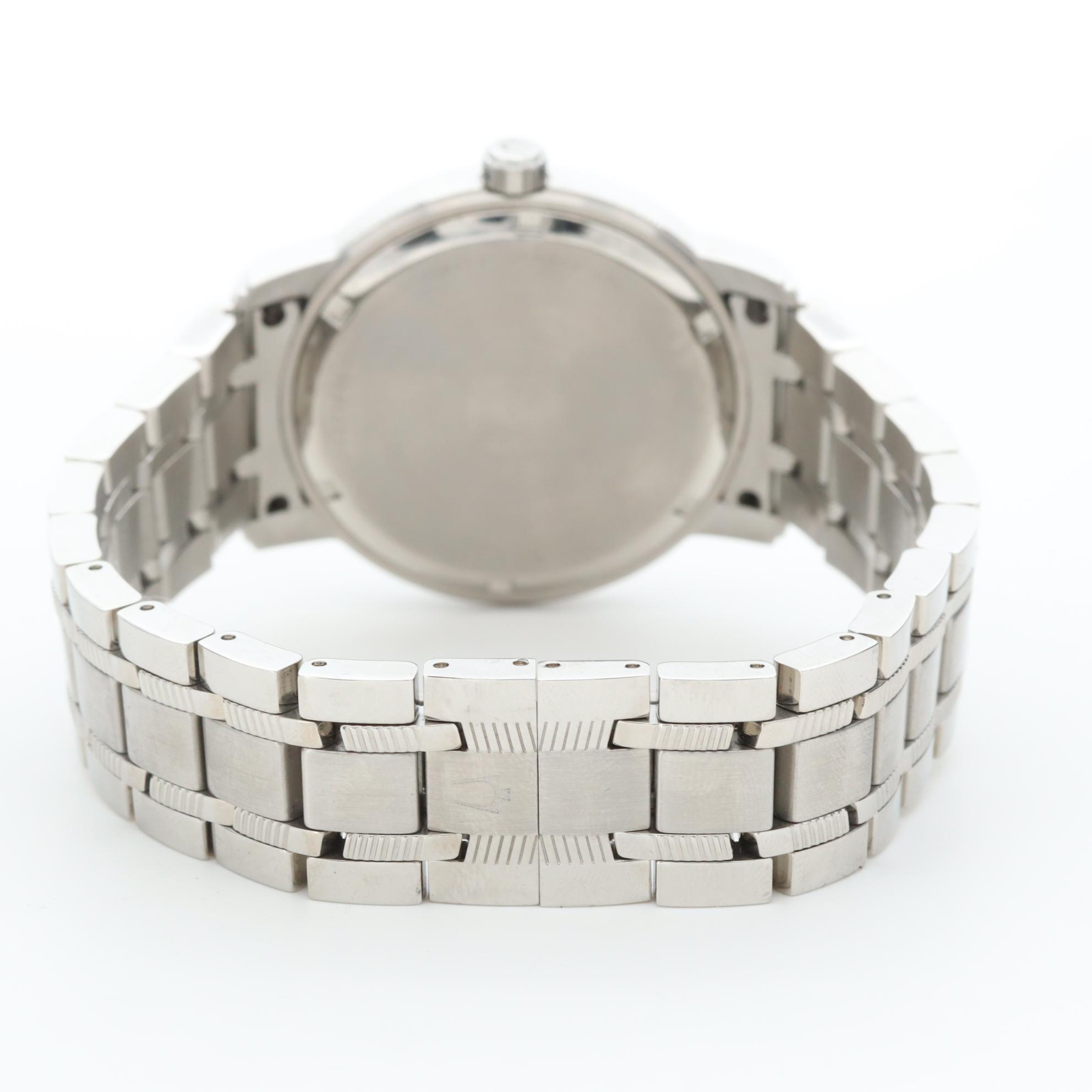 Bulova Stainless Steel Calendar Wristwatch | EBTH