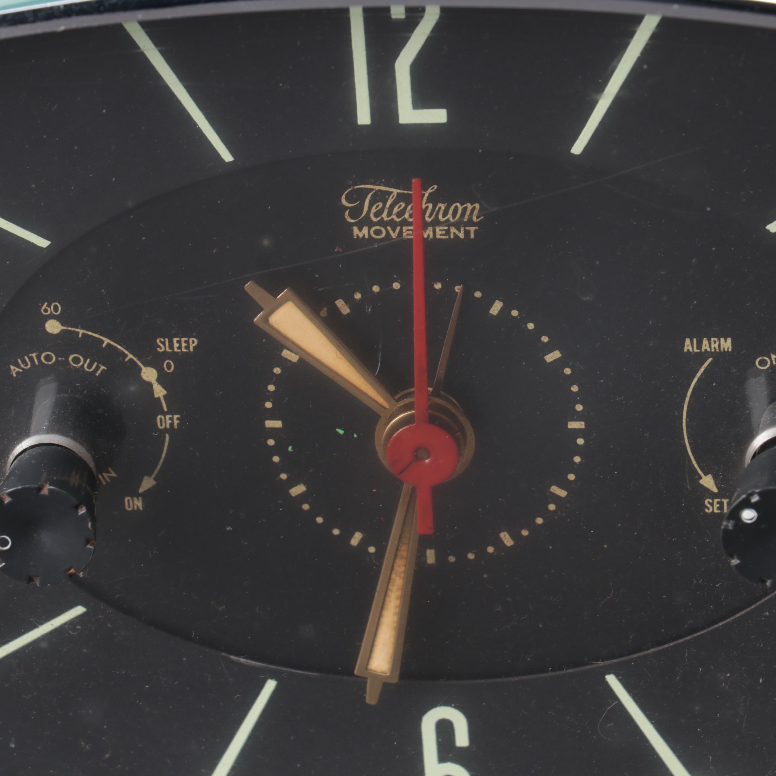 Motorola Mid Century Modern Bakelite Telechron Clock Radio With Alarm ...