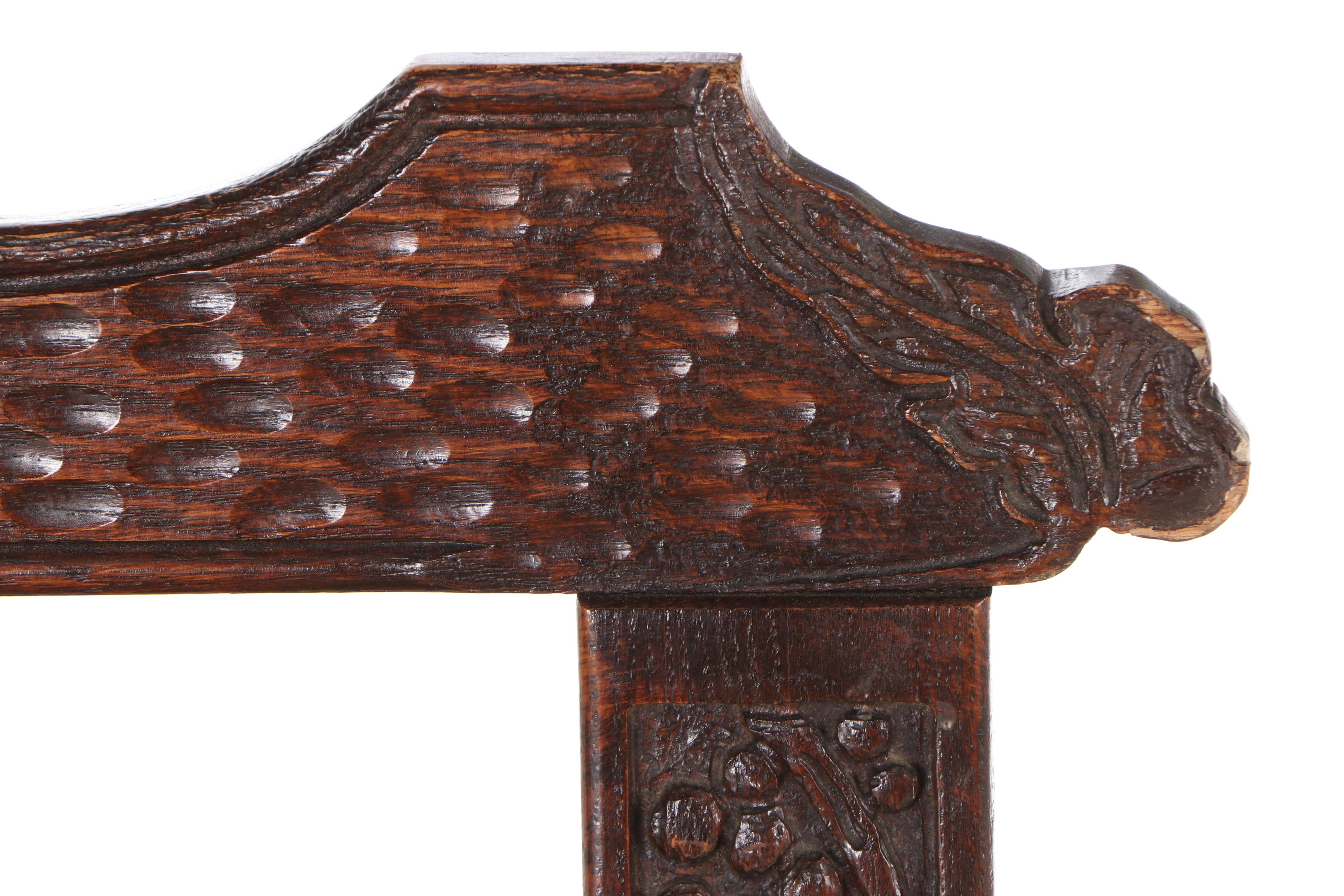 Romweber "Grapevine" Viking Oak Sofa, Mid-20th Century | EBTH