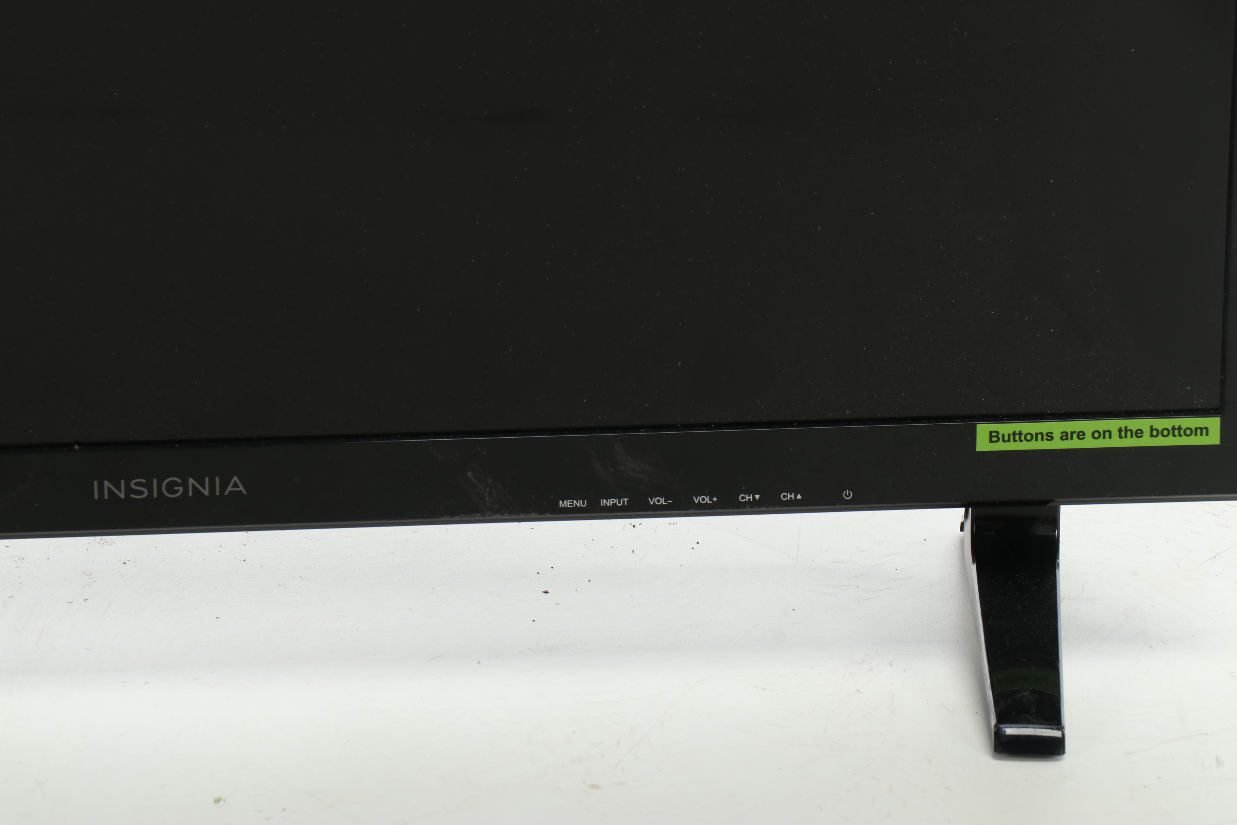 Insignia 28" LED TV with Other Monitors, Keyboard, and Mouse | EBTH