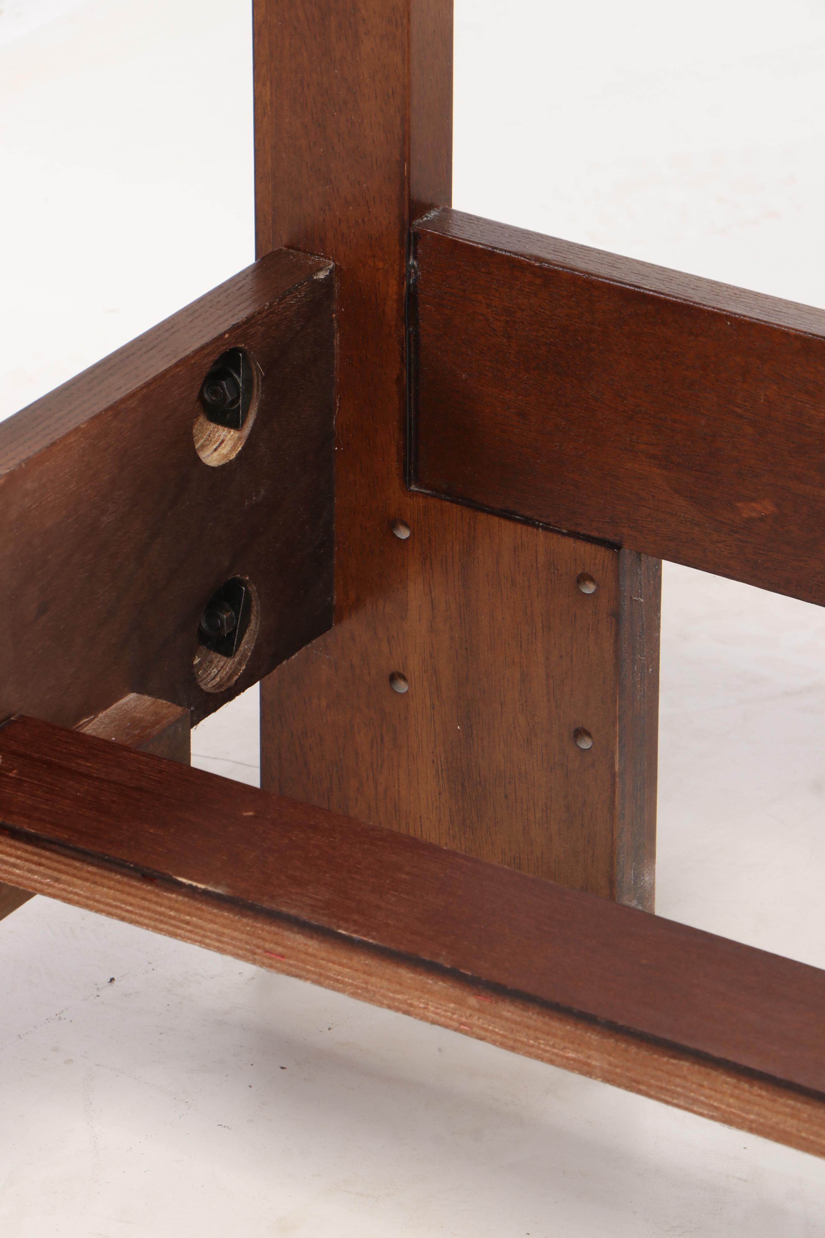 Mission Style Broyhill "Artisan Collection" Oak Queen Size Bed Frame | EBTH