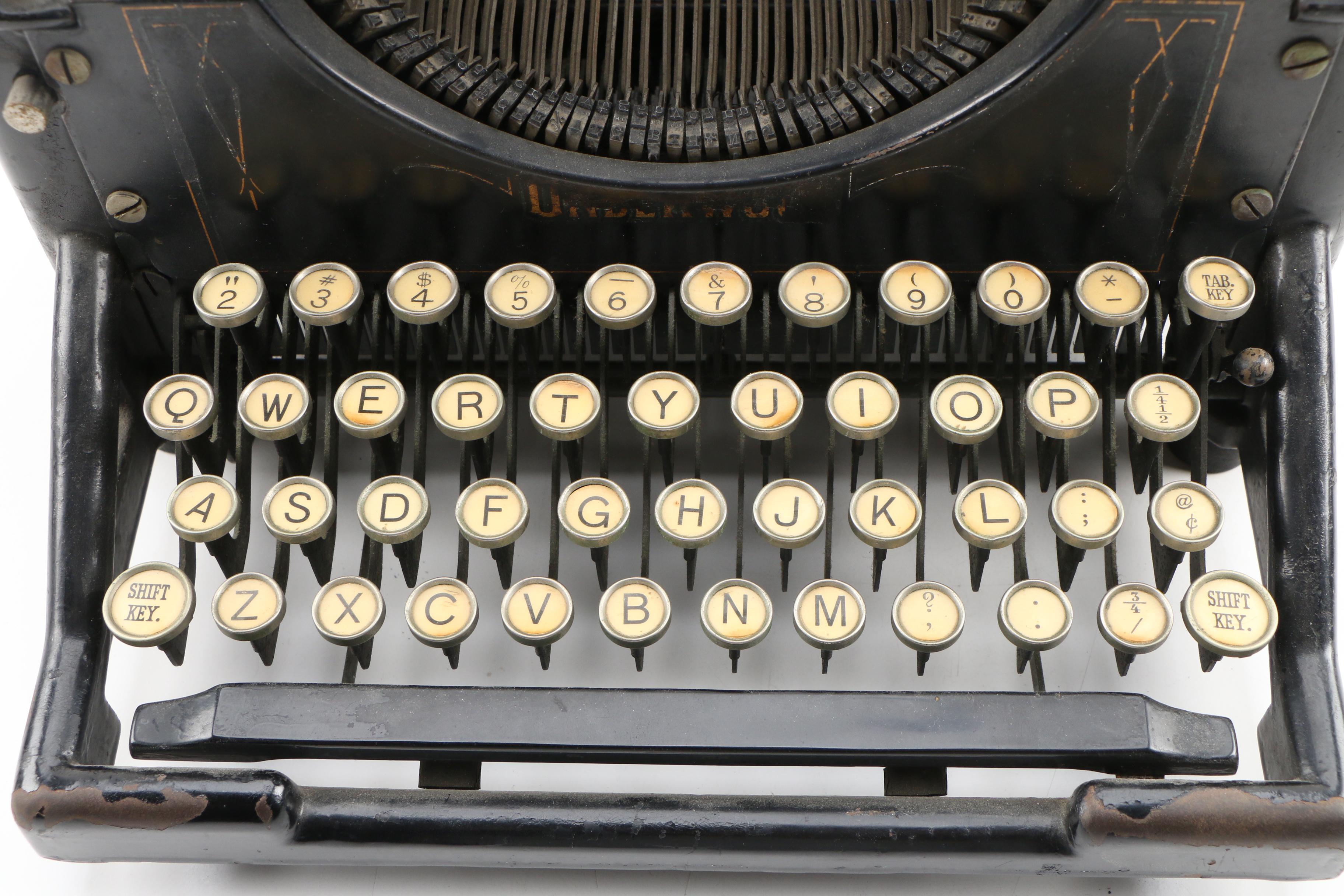 Underwood Typewriter, Early 20th Century | EBTH