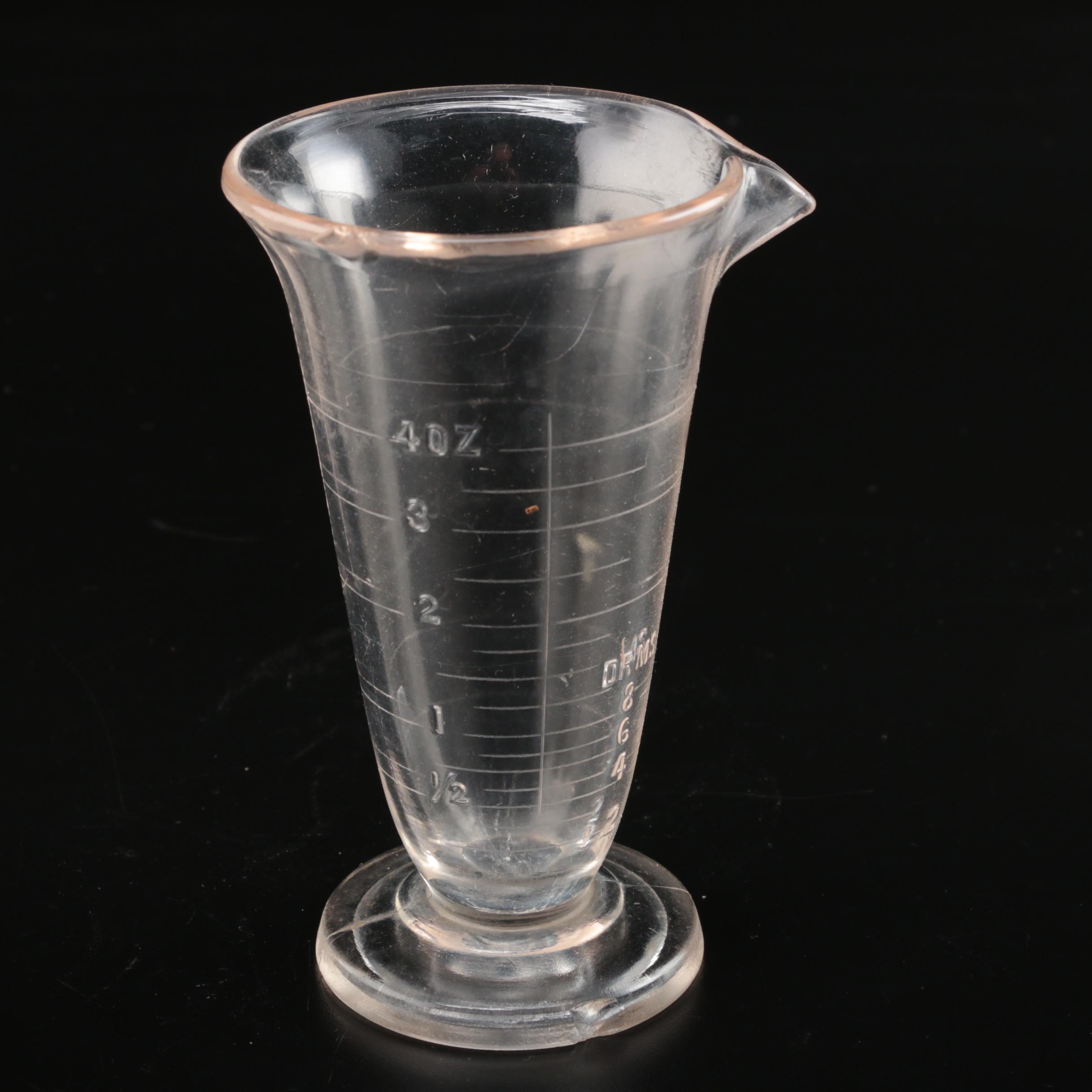 Apothecary Footed Graduated Glass Beakers, Vintage | EBTH