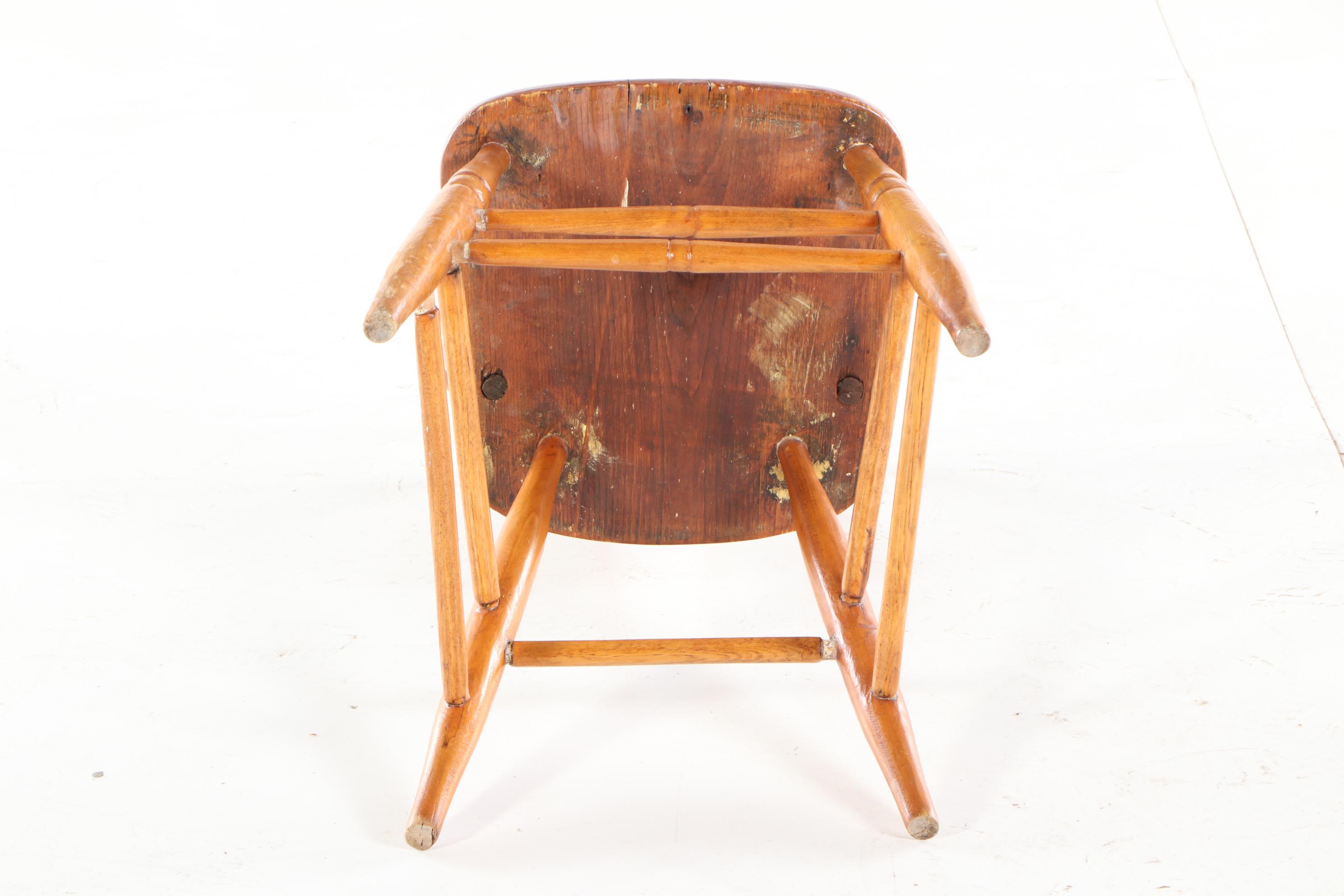 Sprague and Carleton Maple Student Desk with Antique Chair | EBTH