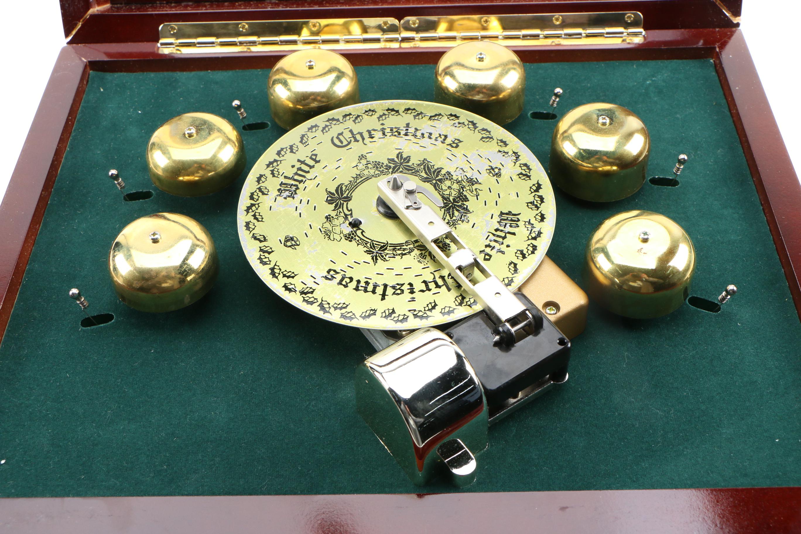 Mr. Christmas Deluxe Animated Symphonium with Bells Music Box | EBTH