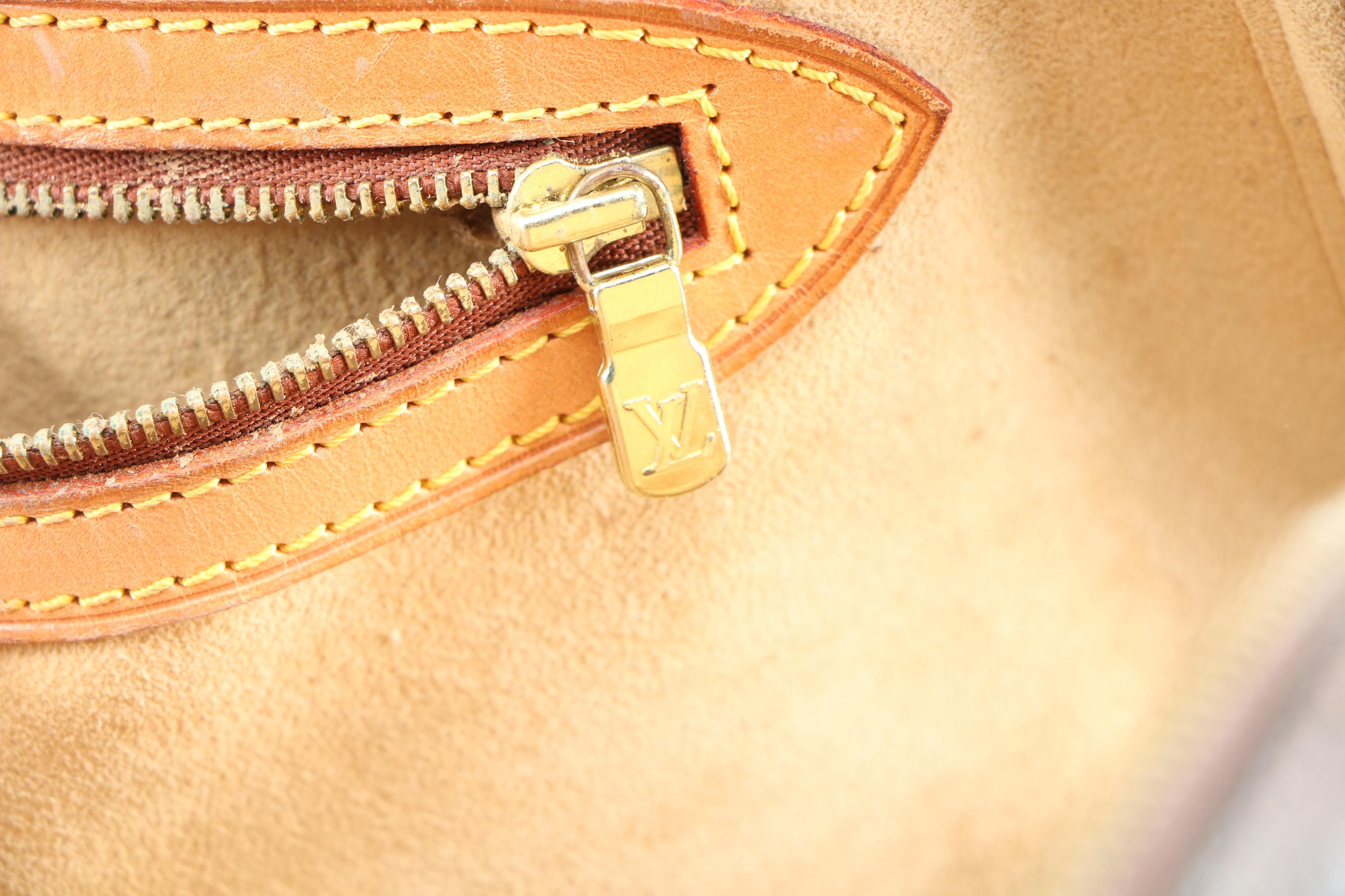 Louis Vuitton Rivoli Briefcase in Monogram Canvas and Leather | EBTH