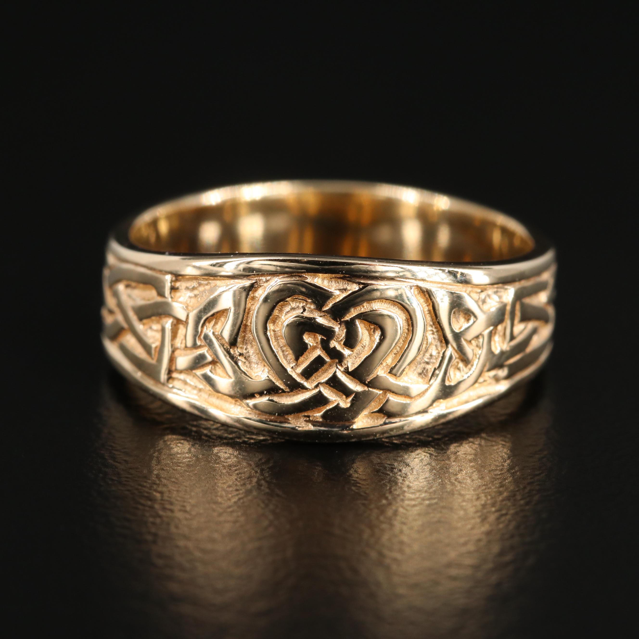 14K Yellow Gold Celtic Knot Ring | EBTH